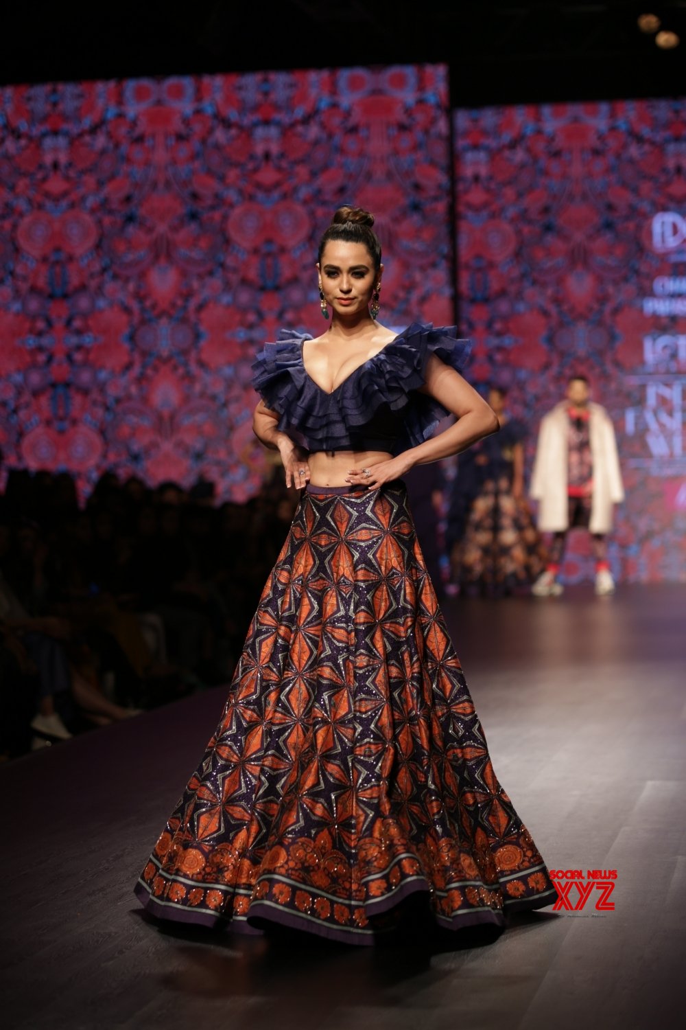 New Delhi: Lotus India Fashion Week - Day 3 - Charu Parashar's show # ...