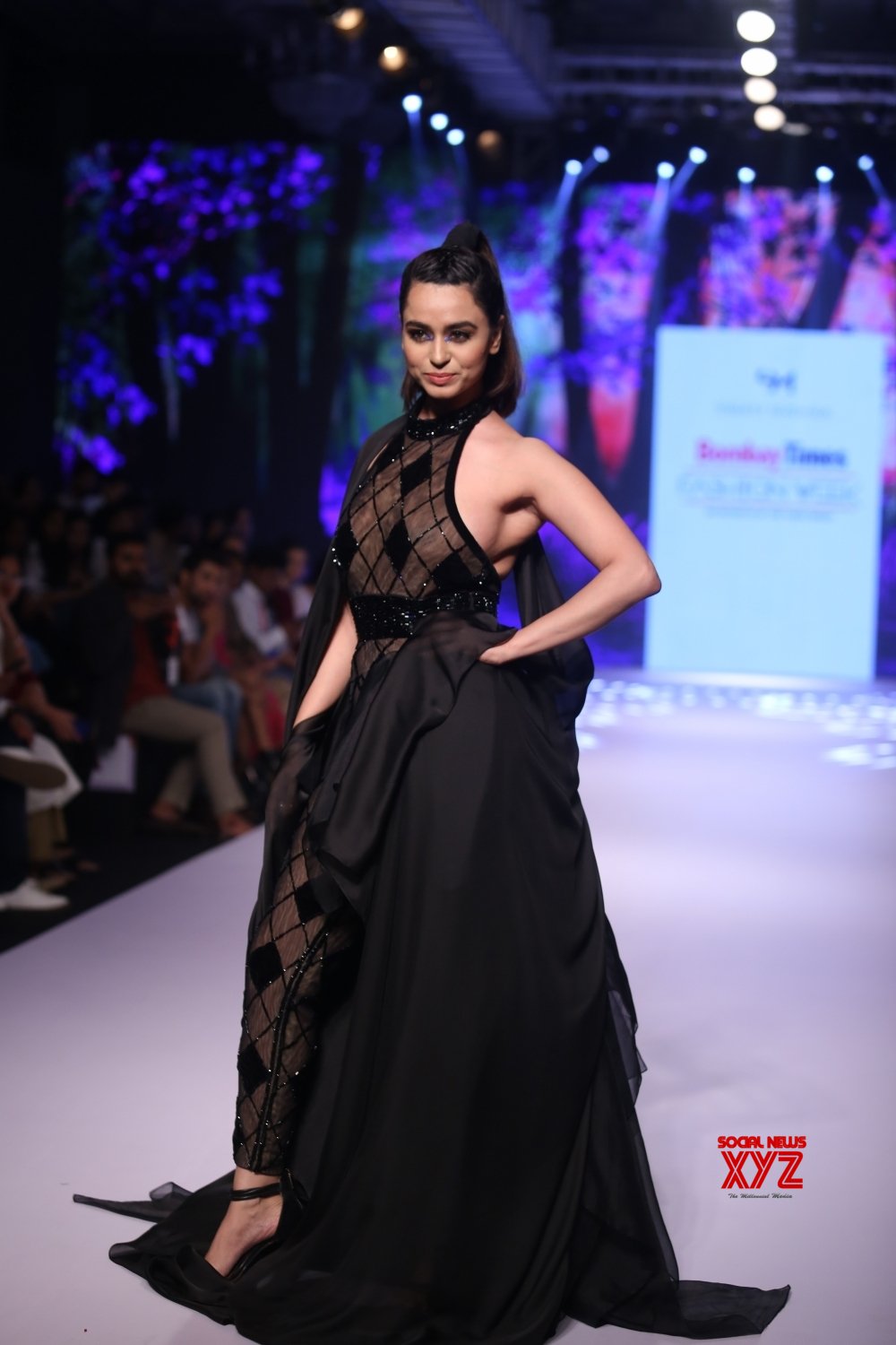 Mumbai: Bombay Times Fashion Week Spring Summer 2019 - Swati Mishra's ...