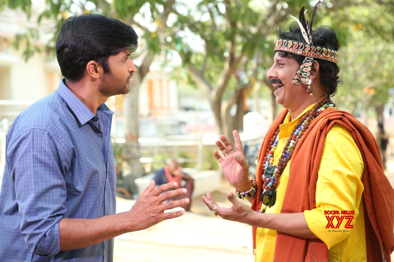 Erra Chira Movie Stills - Social News XYZ