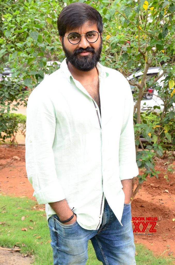 Hero Dilip Kumar Salvadi Stills From Diksoochi Interview - Social News XYZ
