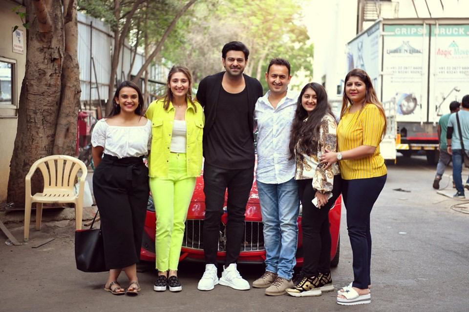 Prabhas Stills With Fans - Social News XYZ