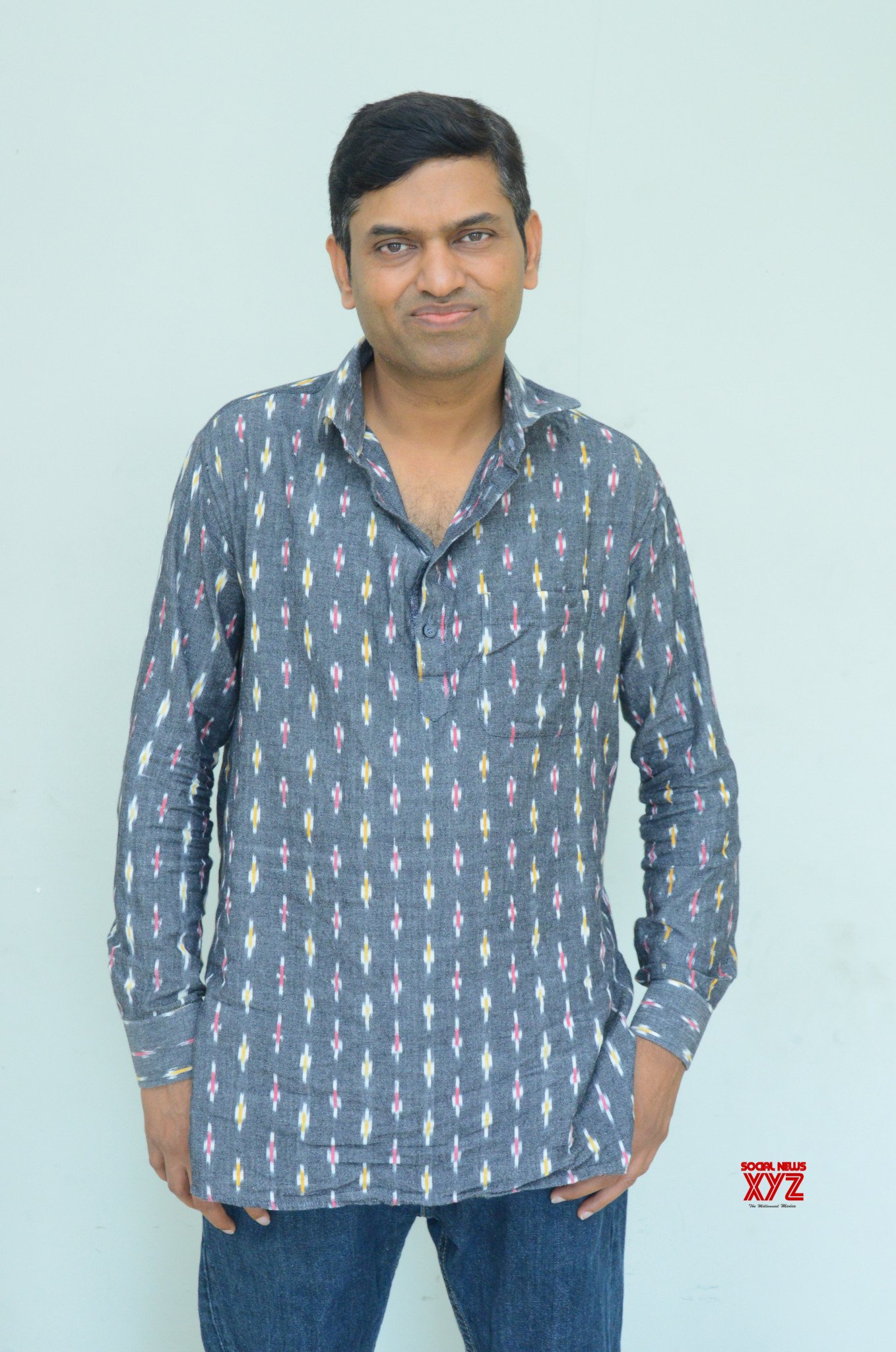 Mallesam Movie Director Raj Interview Stills - Social News XYZ