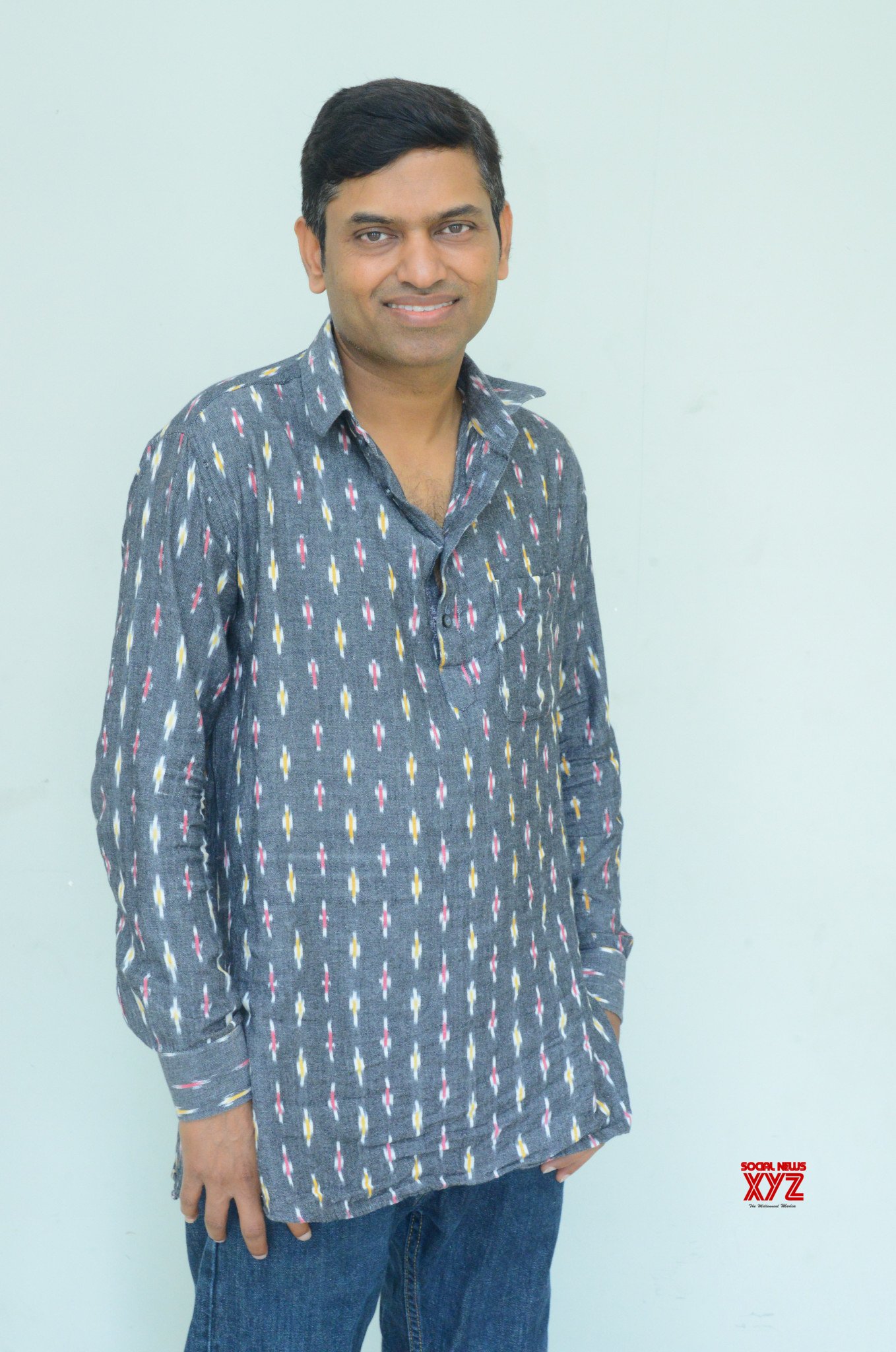 Mallesam Movie Director Raj Interview Stills - Social News XYZ