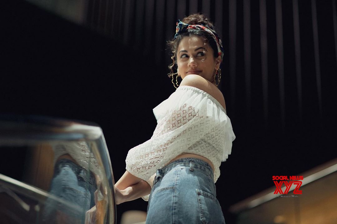 Actress Taapsee Pannu Latest Glam Insta Stills - Social News XYZ