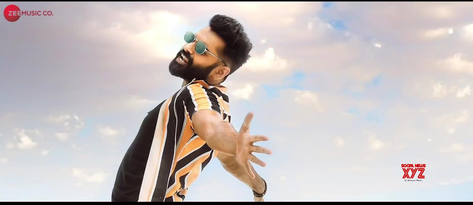 Undipo Lyrical Song Stills From ISmart Shankar Movie - Social News XYZ