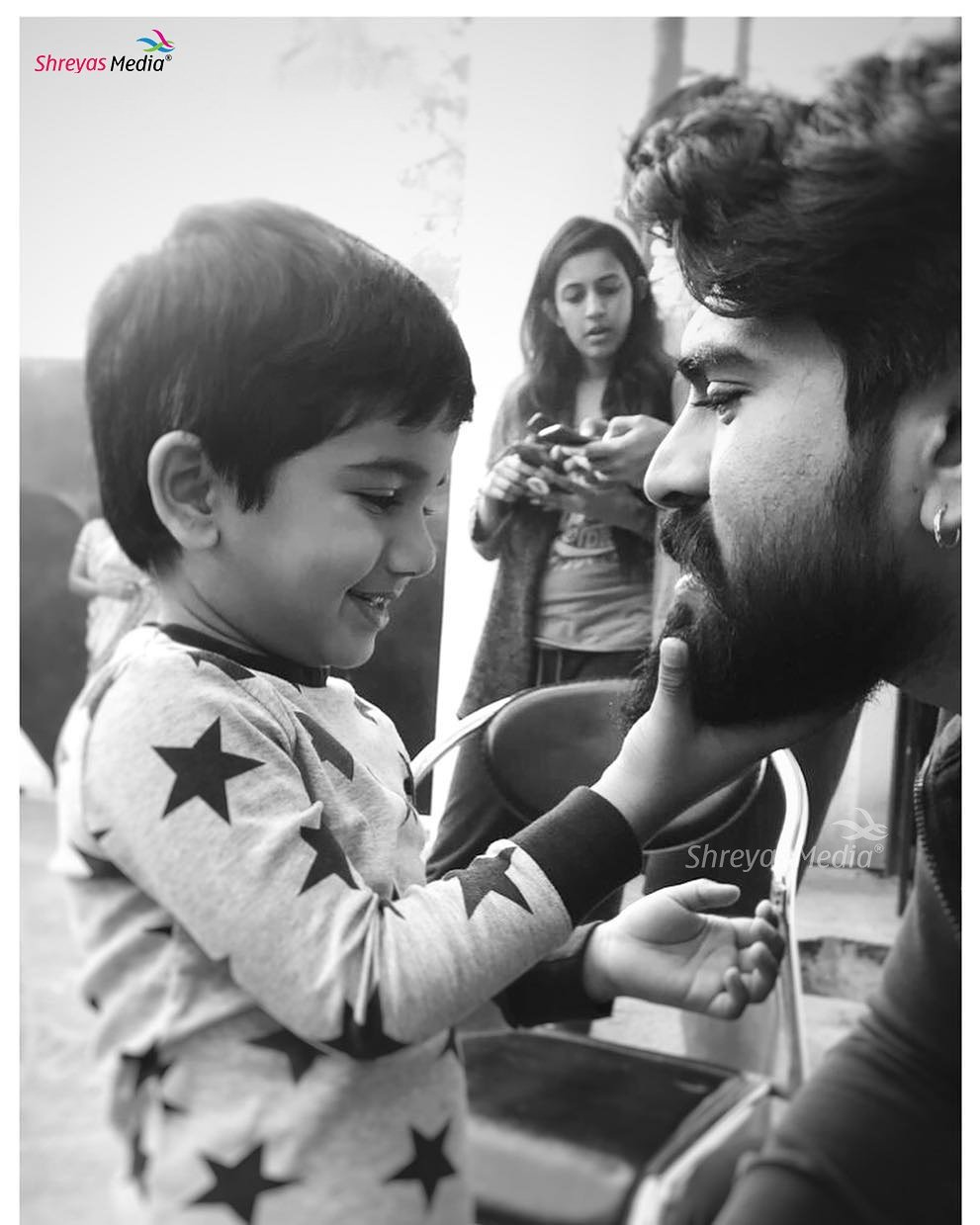 Ram Charan Cute Still With Allu Ayaan - Social News XYZ