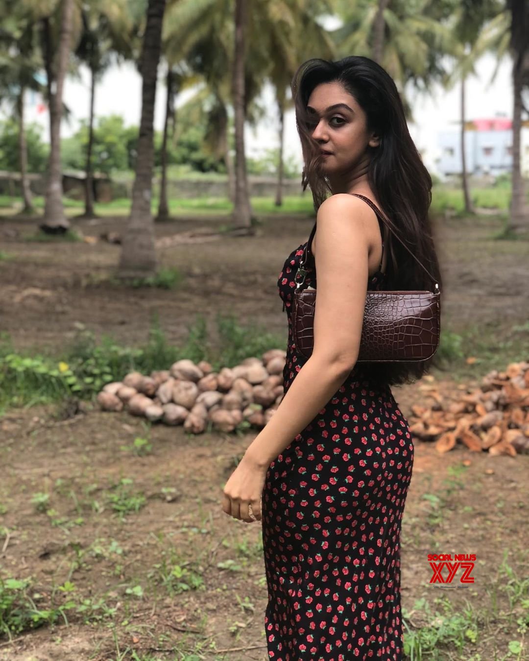 Arjun's Daughter Actress Aishwarya Arjun Gorgeous Stills - Social News XYZ