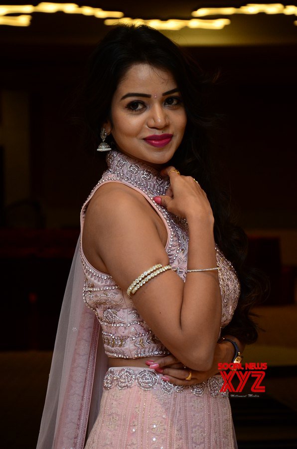 Actress Bhavya Sri Stills From Pandugadi Photo Studio Movie Audio ...