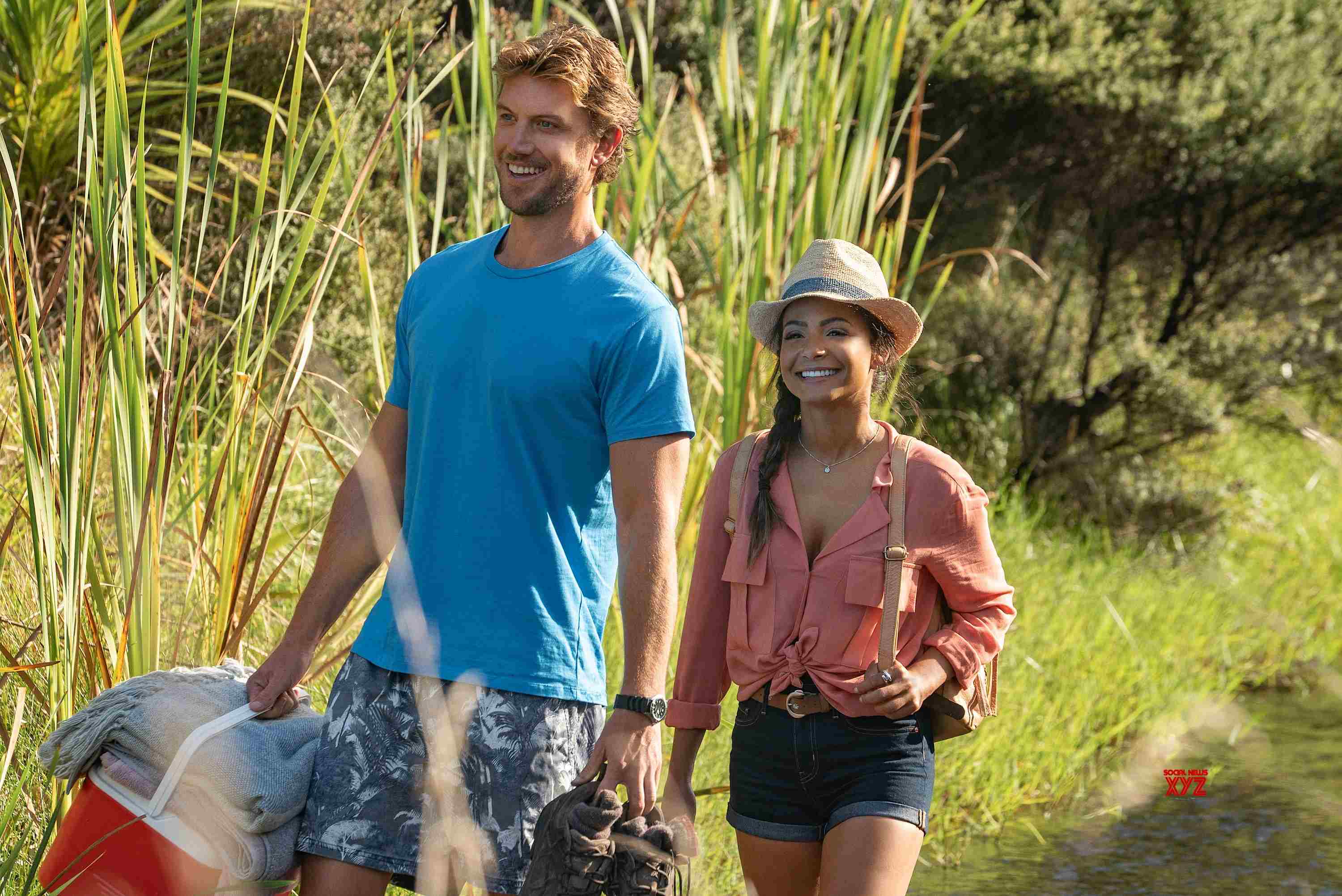 Falling Inn Love Movie HD Stills - Social News XYZ