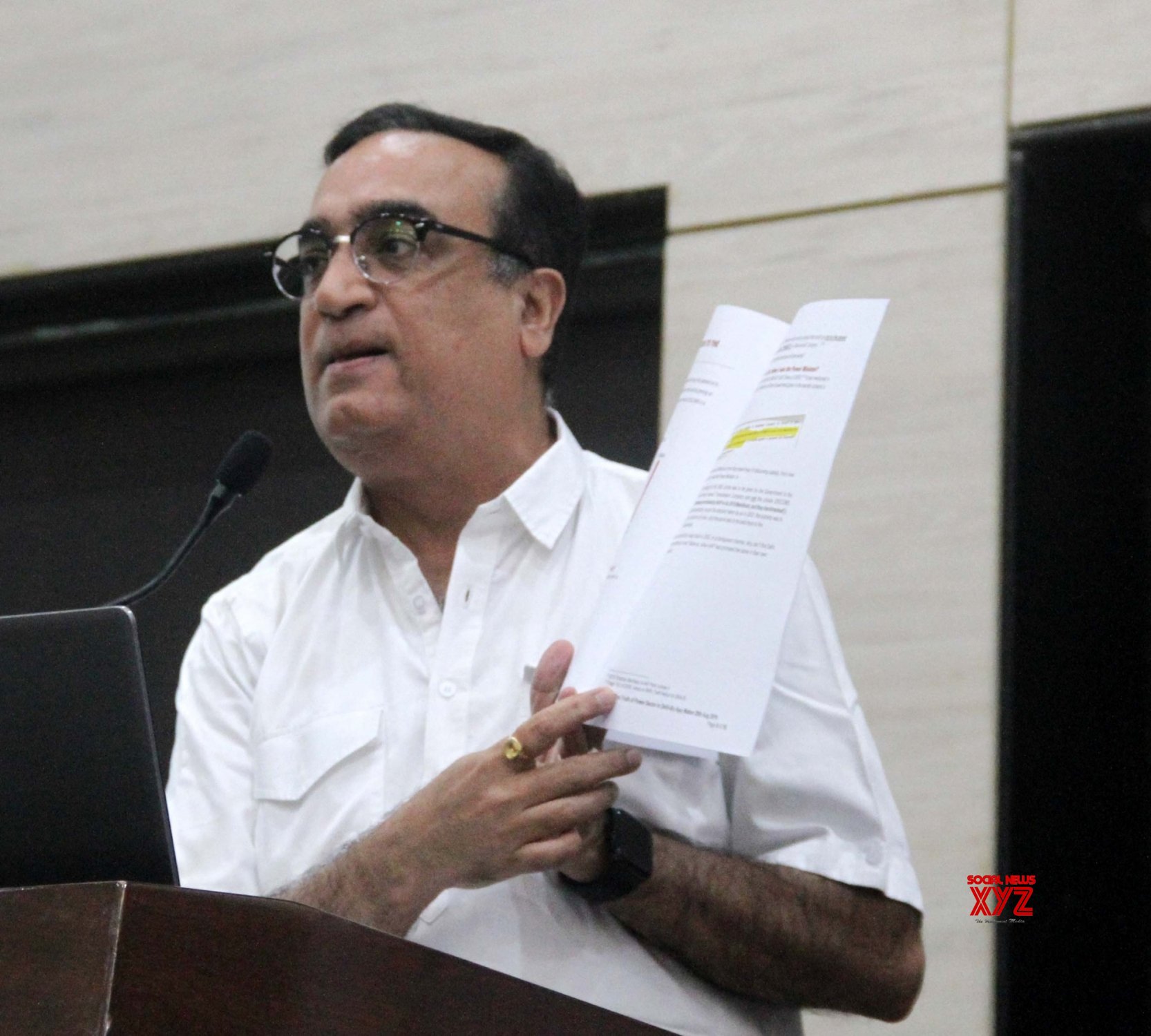New Delhi: Ajay Maken's press conference #Gallery - Social News XYZ