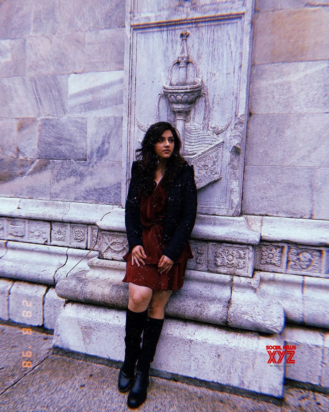 Actress Mehreen Pirzada Latest Insta Stills - Social News XYZ