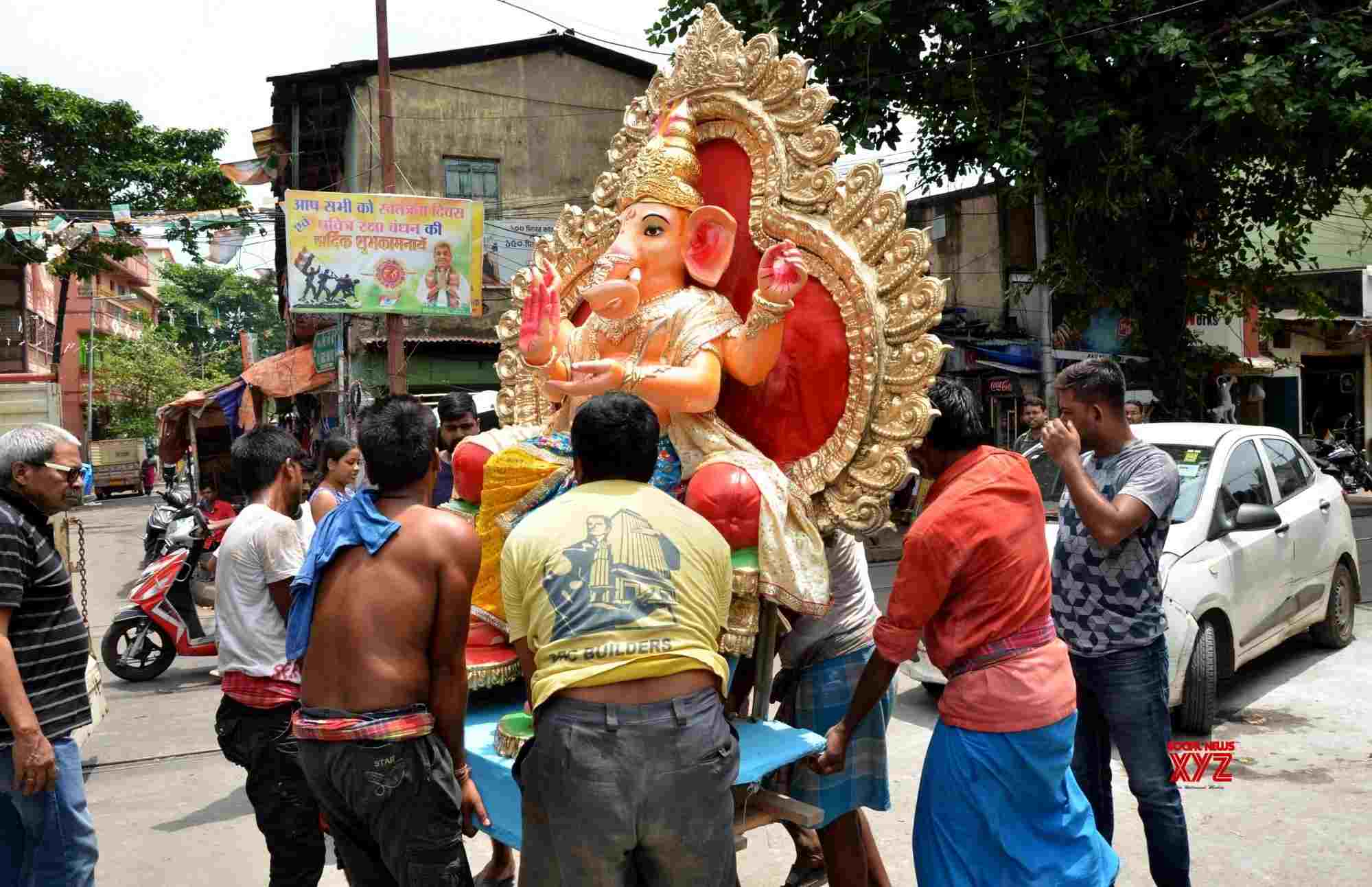 Kolkata: Ganesh Chaturthi - preparations #Gallery - Social News XYZ