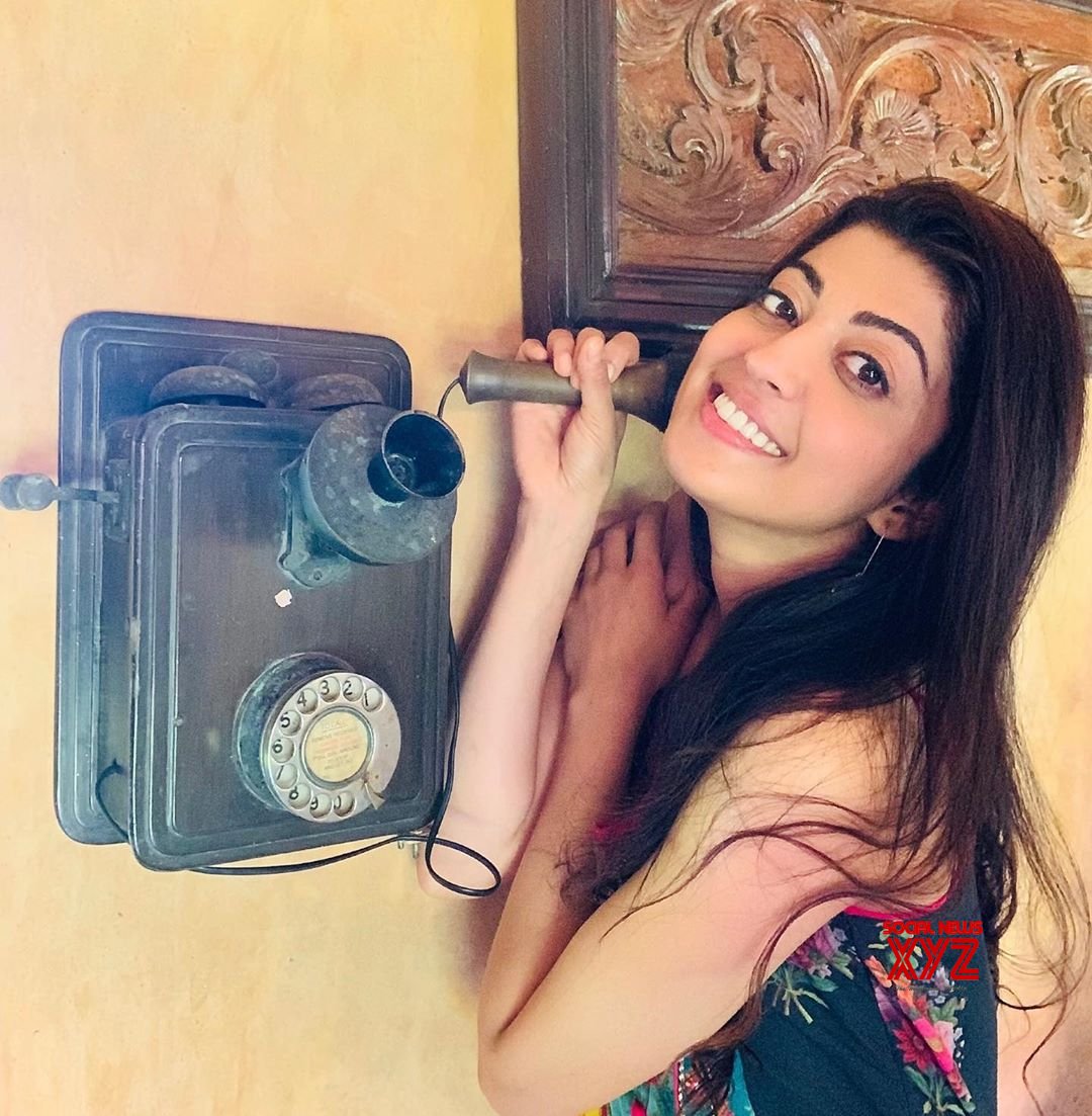 Actress Pranitha Subhash Exploring Heritage In Latest Stills - Social ...
