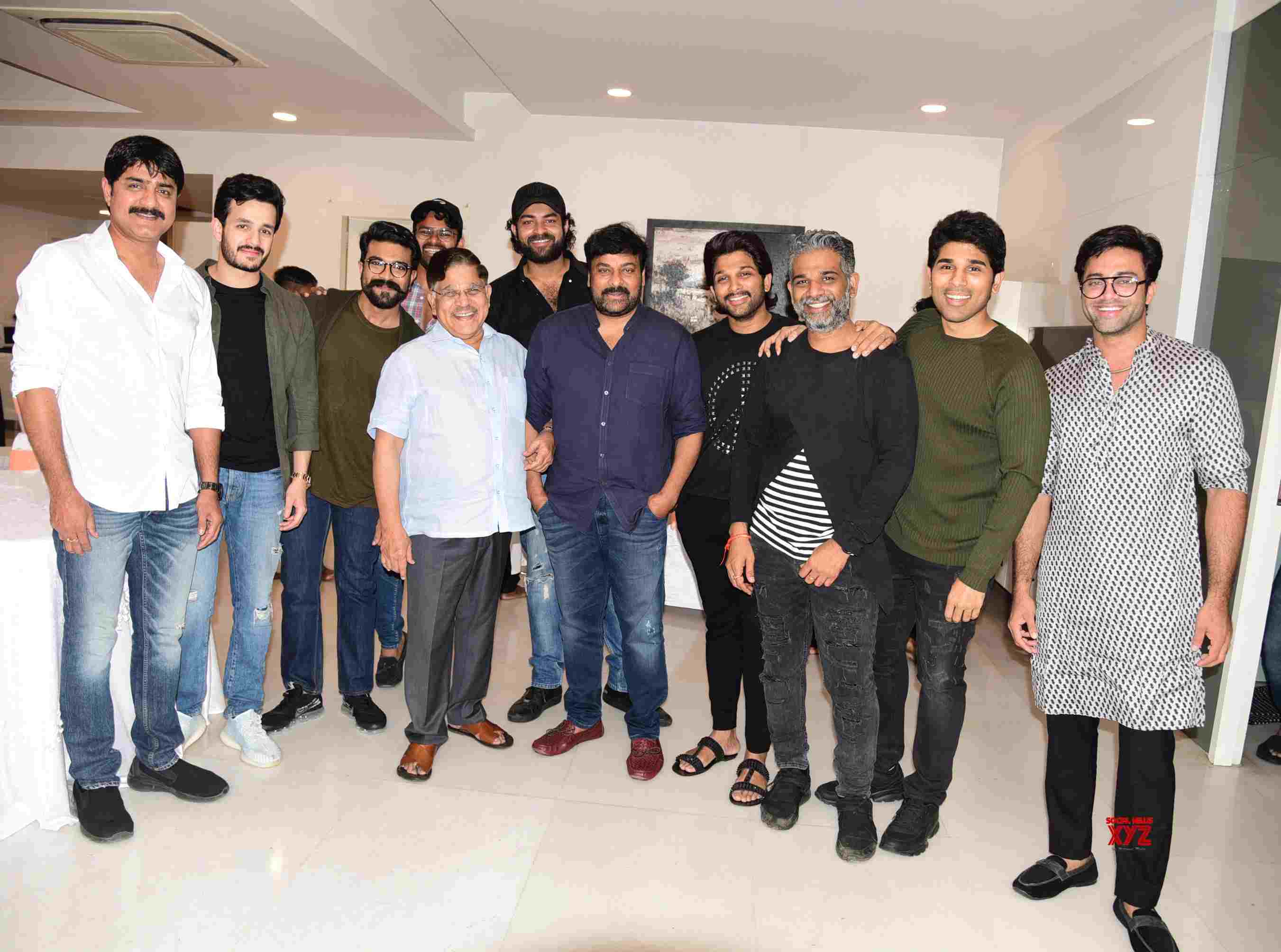 Allu Arjun And Allu Aravind's Sye Raa Narasimha Reddy Movie Grand ...