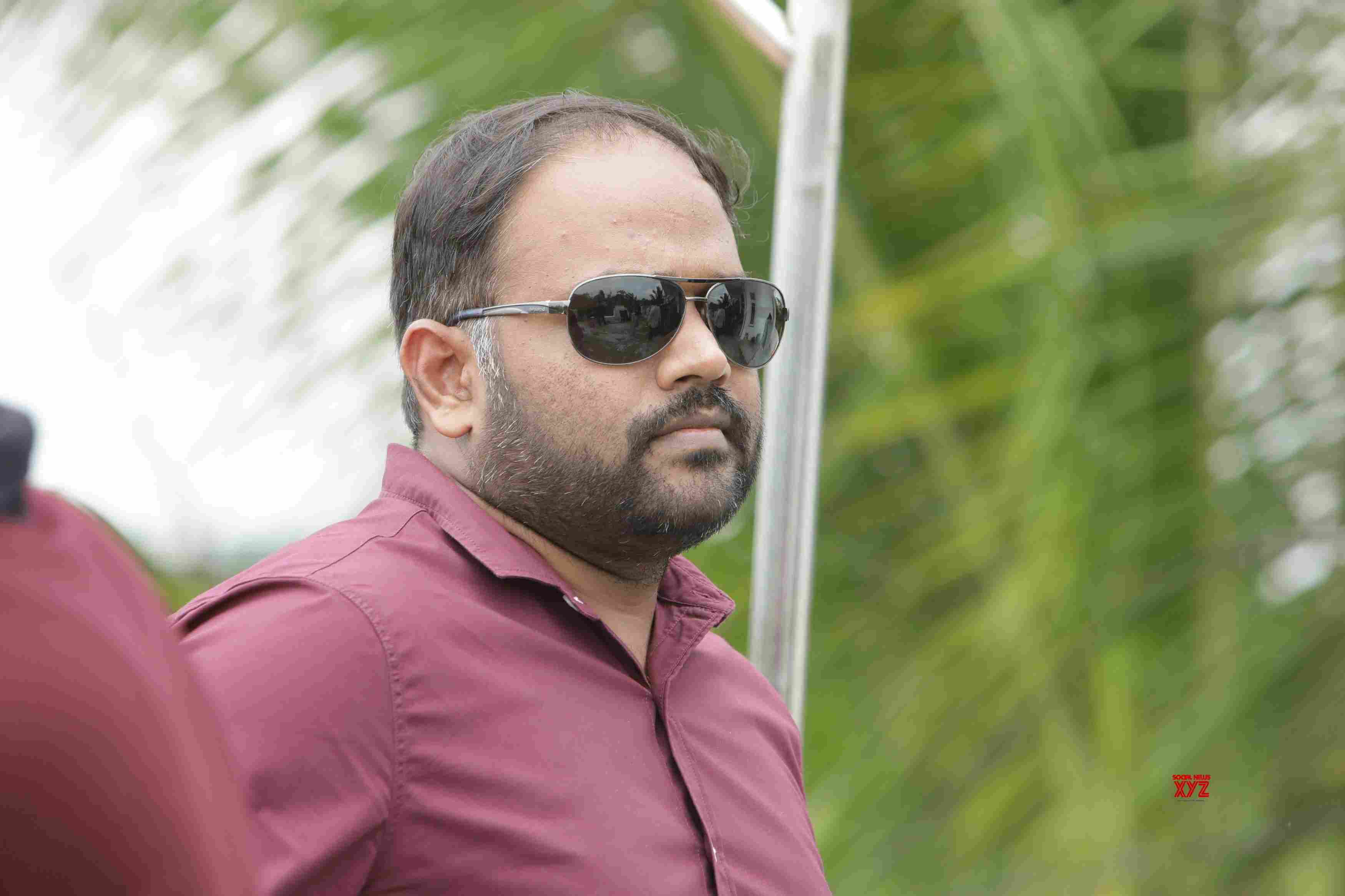 Director V N Aditya's New Film Valliddari Madhya Movie Working HD ...
