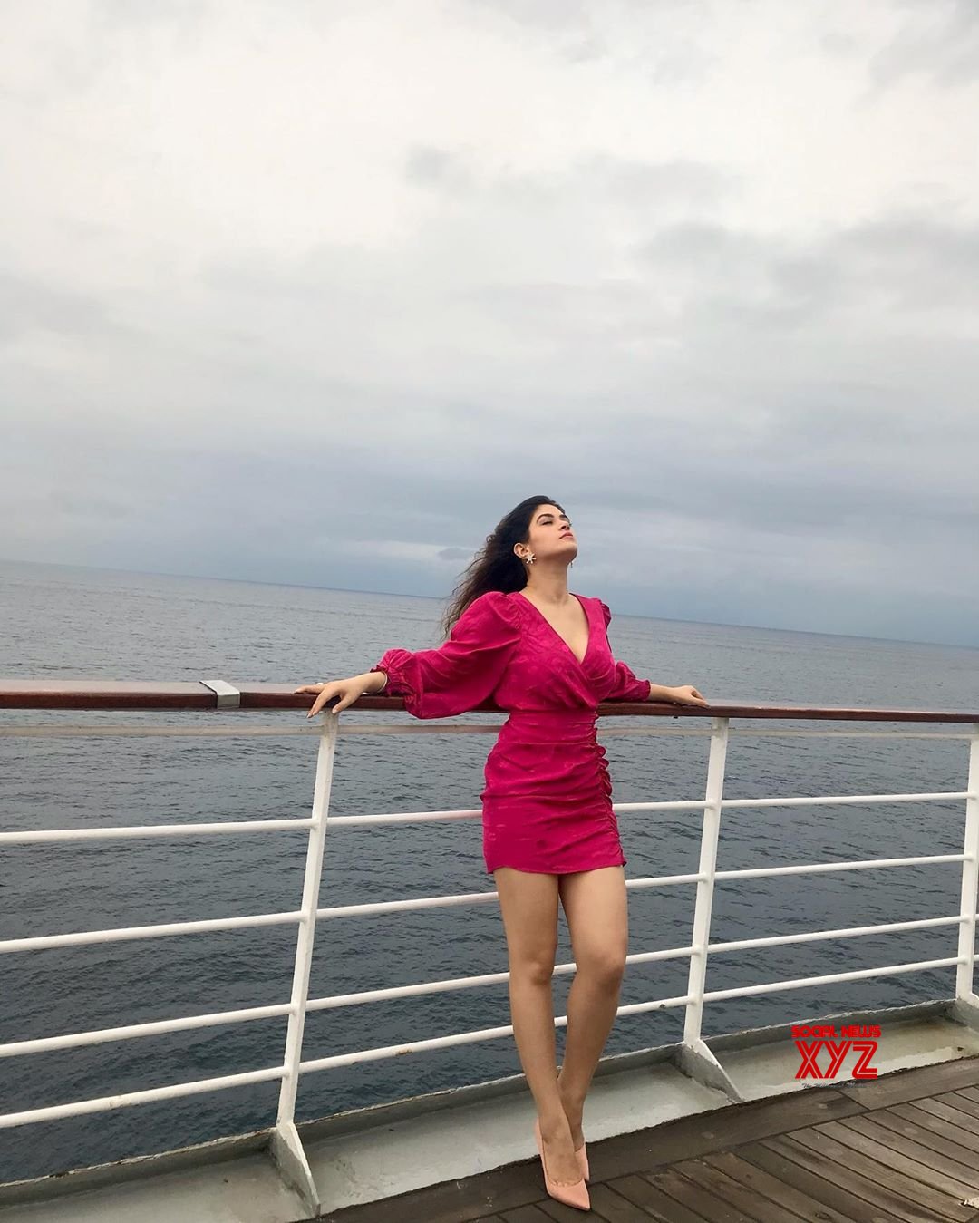 Actress Bandgi Kalra Sexy Stills Onboard A Cruise Ship - Social News XYZ