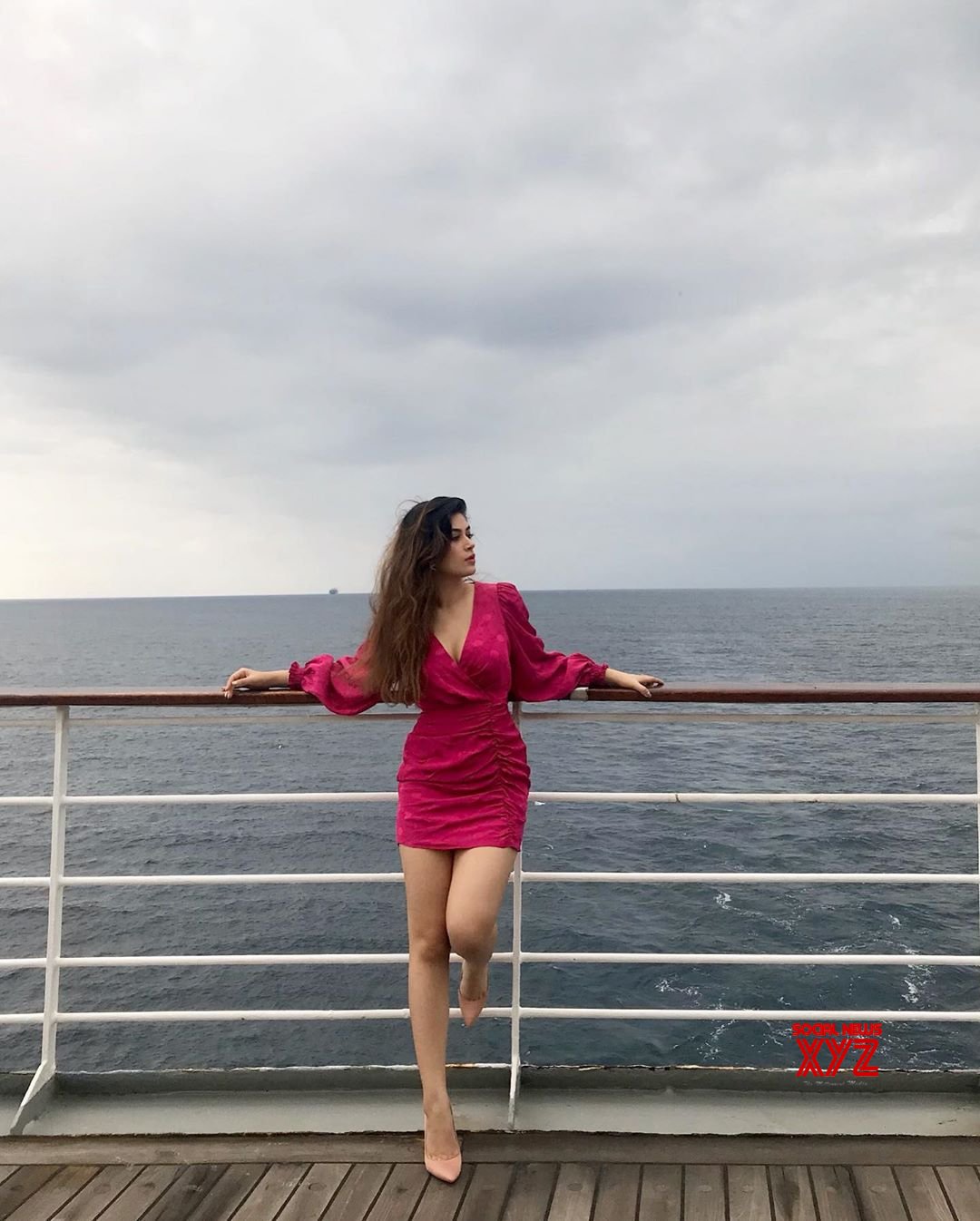 Actress Bandgi Kalra Sexy Stills Onboard A Cruise Ship - Social News XYZ