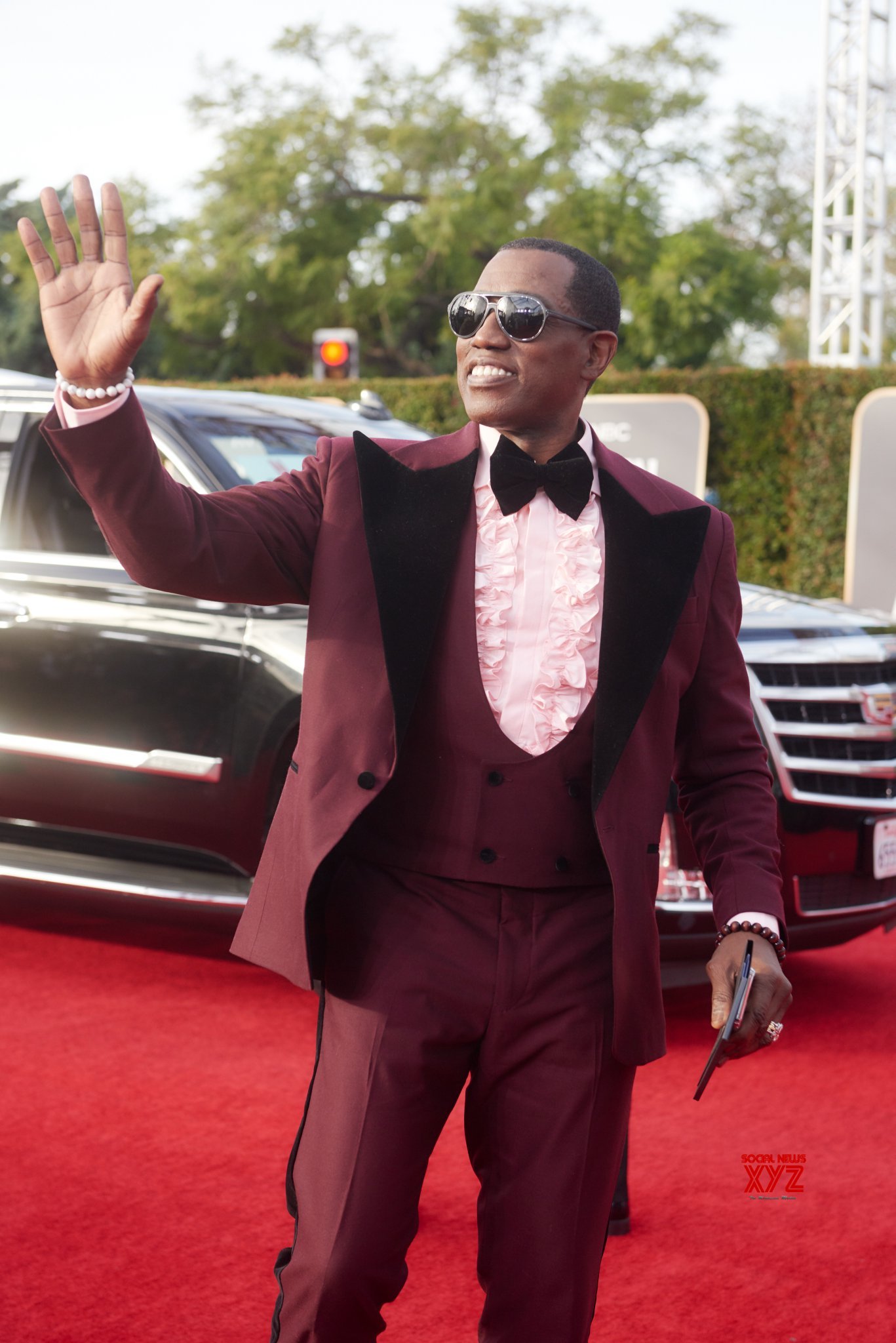 Eddie Murphy, Wesley Snipes, Tony Shalhoub, Zegen Michael, Kaitlyn ...