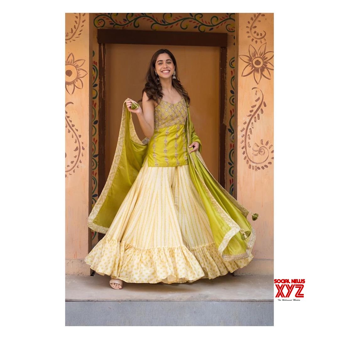 Actress Sharvari Wagh Latest Stills - Social News XYZ