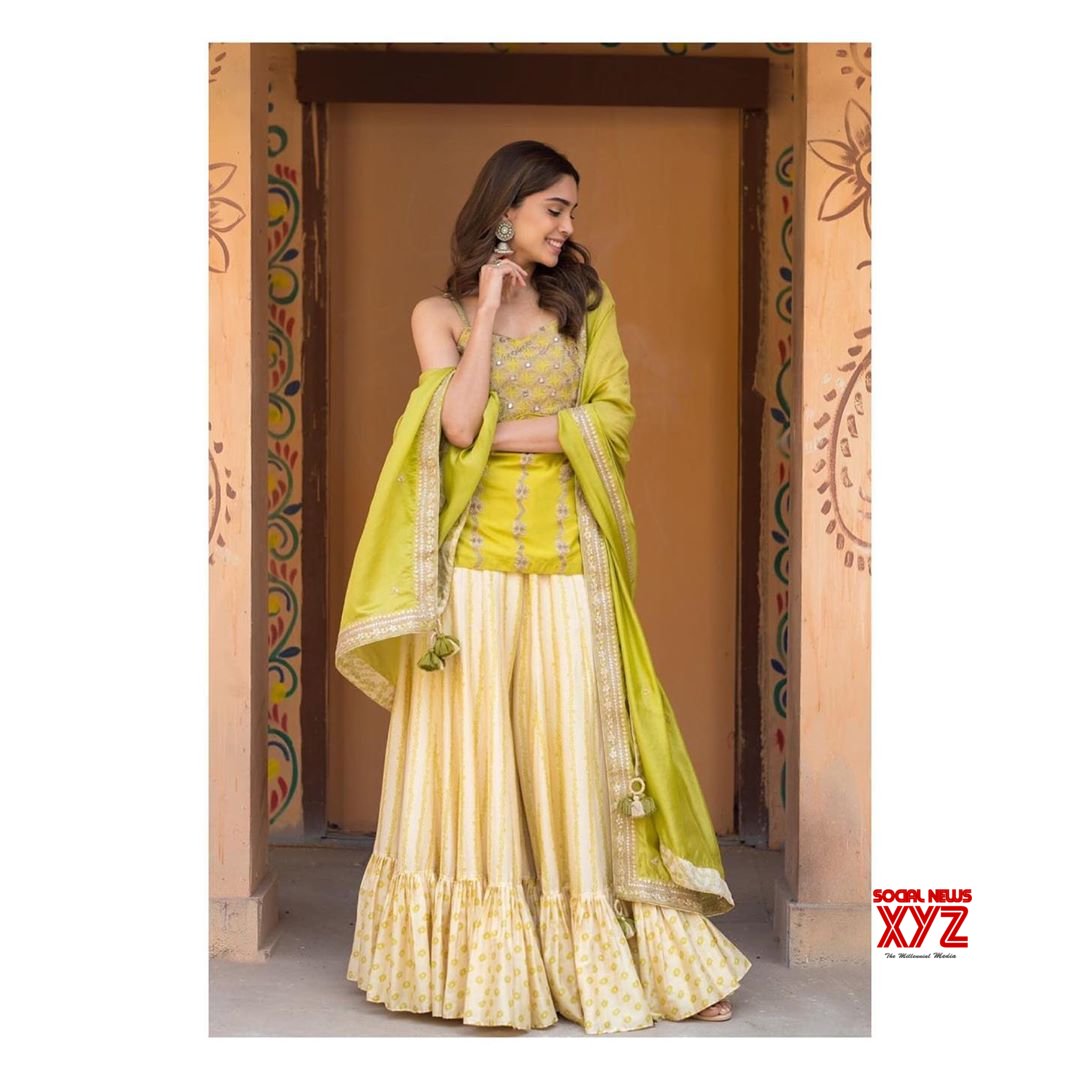 Actress Sharvari Wagh Latest Stills - Social News XYZ