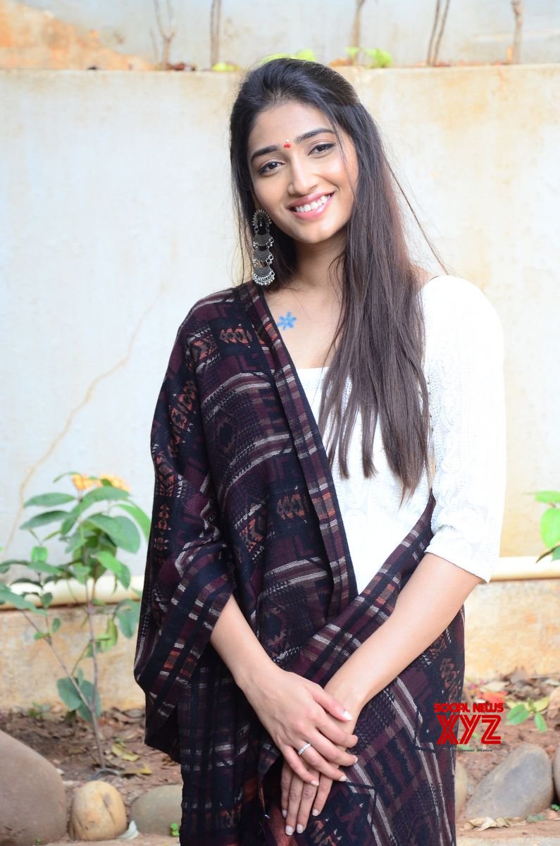 Actress Priya Vadlamani Stills From Sumanth Ashwin And Gurappa Parameswara Productions No 1 ...