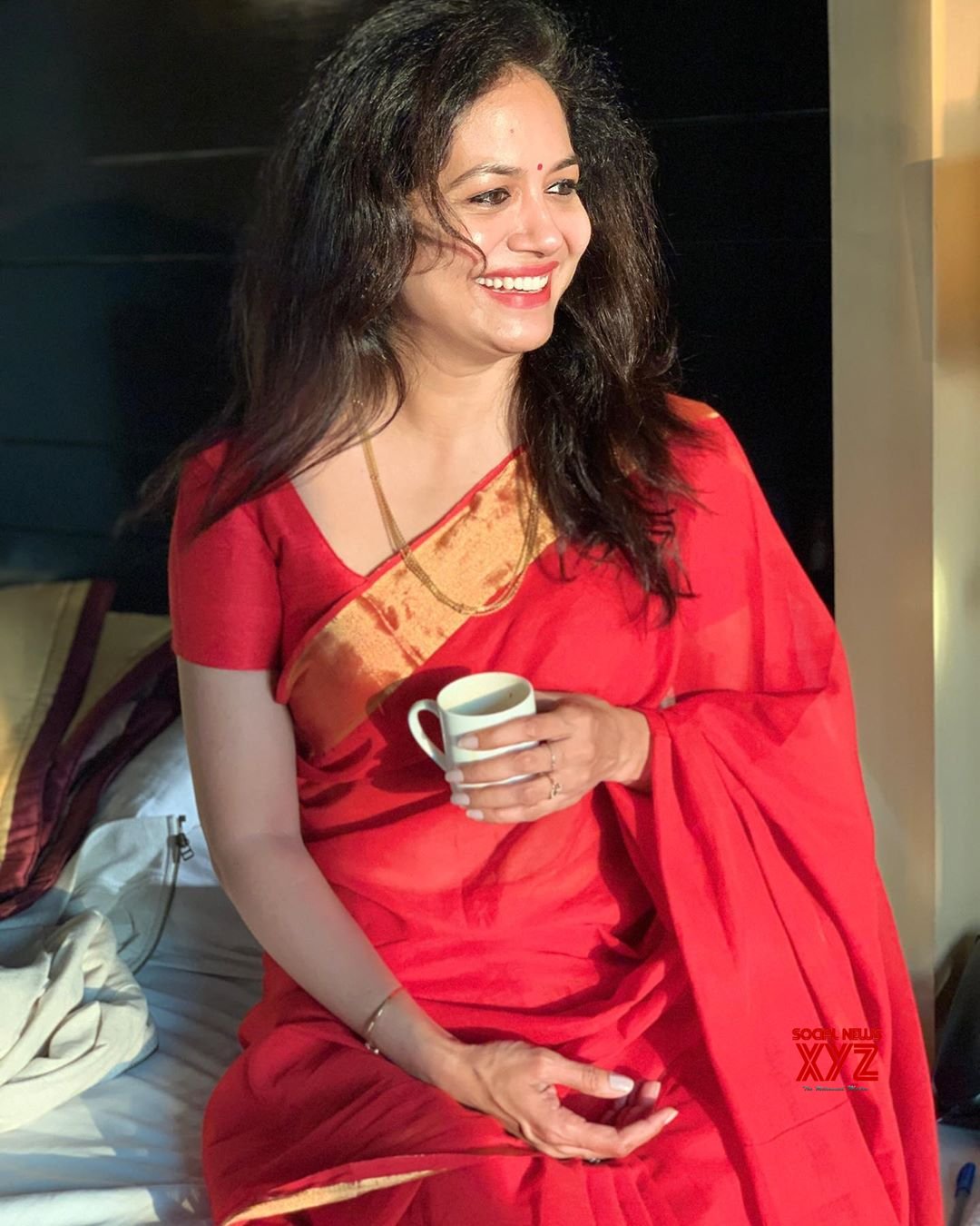 Singer Sunitha Latest Stills Enjoying Nature - Social News XYZ
