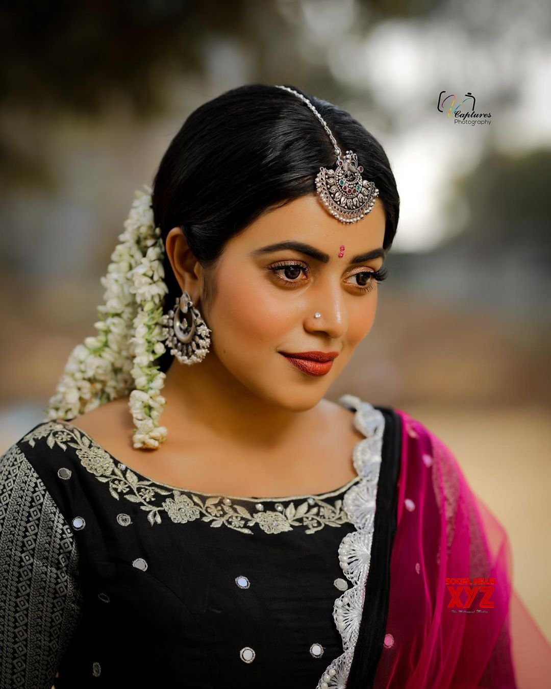 Actress Poorna Latest Glam Traditional Stills - Social News XYZ