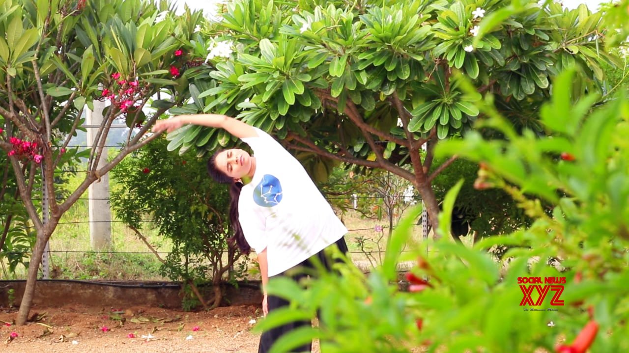 Narudi Brathuku Natana Movie Yoga Day Special Motion Poster Released ...