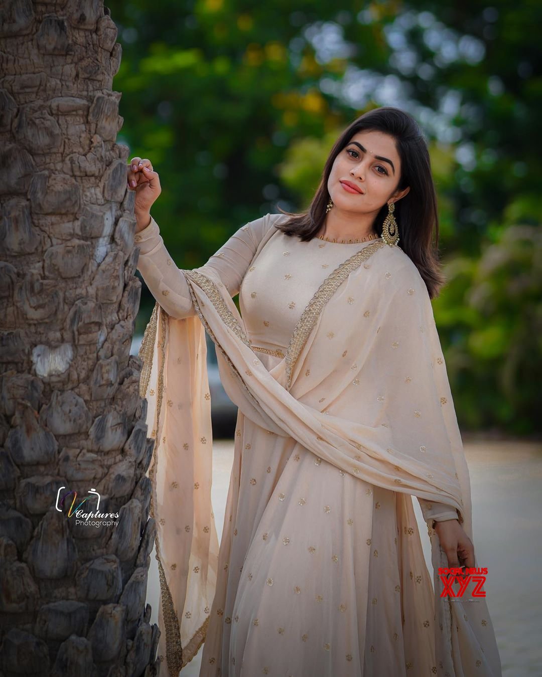 Actress Poorna Aka Shamna Kasim Latest Stills - Social News XYZ