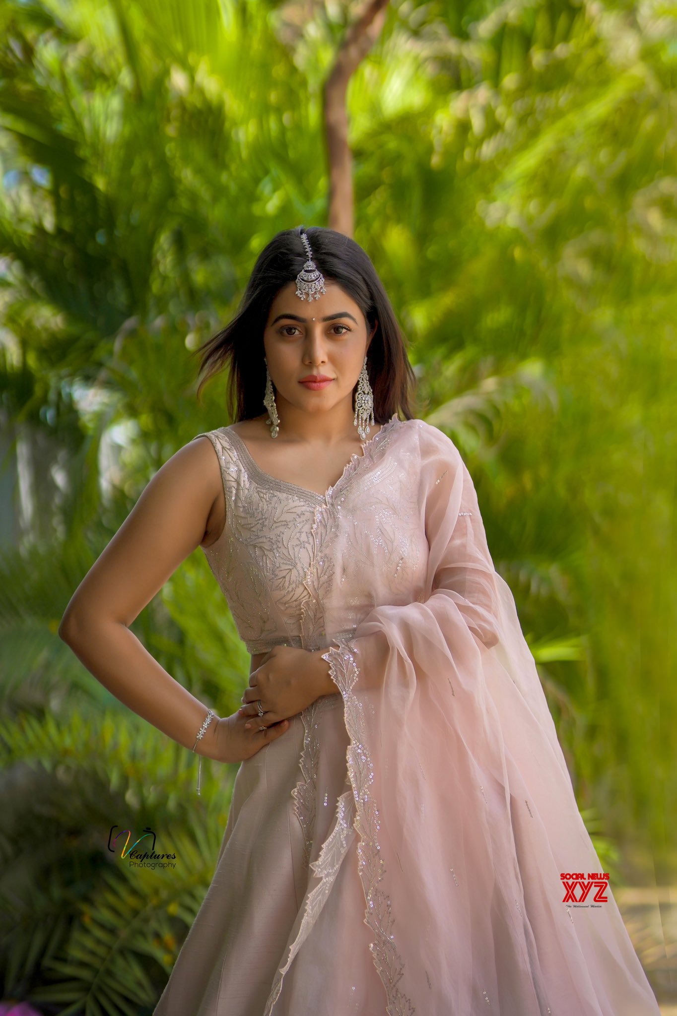 Actress Poorna Aka Shamna Kasim New Stills - Social News XYZ