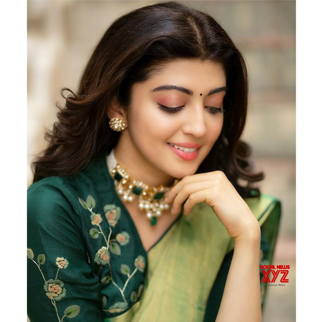 Actress Pranitha Subhash Latest Glam Stills - Social News XYZ
