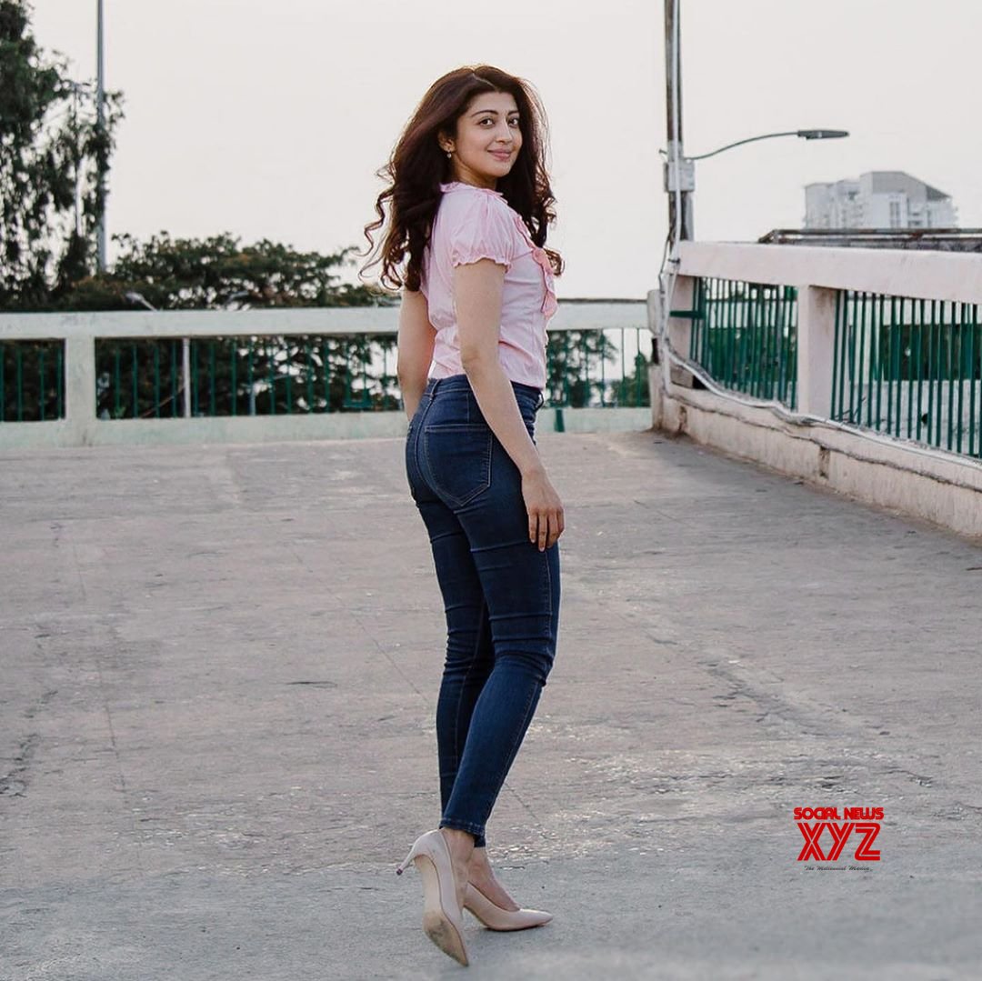 Actress Pranitha Subhash Latest Glam Stills - Social News XYZ