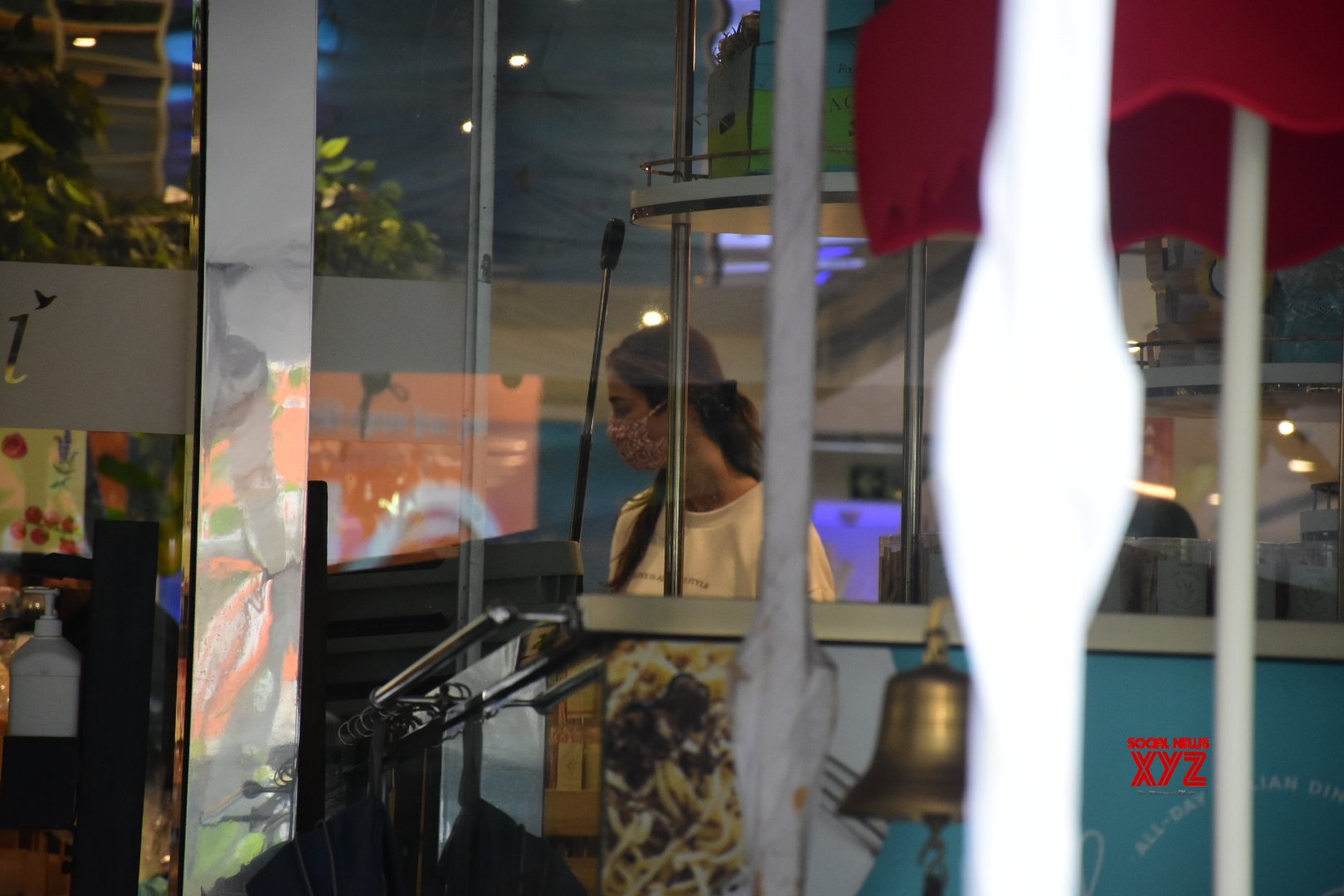 Actress Disha Patani Spotted Food Hall At Khar Gallery - Social News XYZ