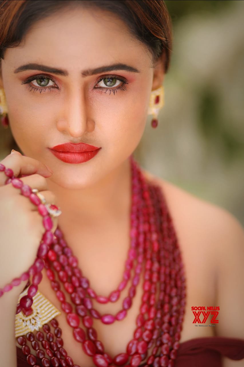 Actress Sony Charishta Latest Glam Stills - Social News XYZ
