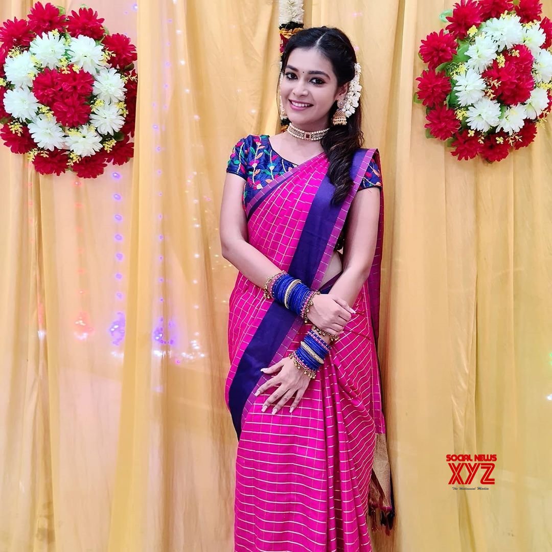 Actress Dharsha Gupta Latest Hot And Bold Stills - Social News XYZ