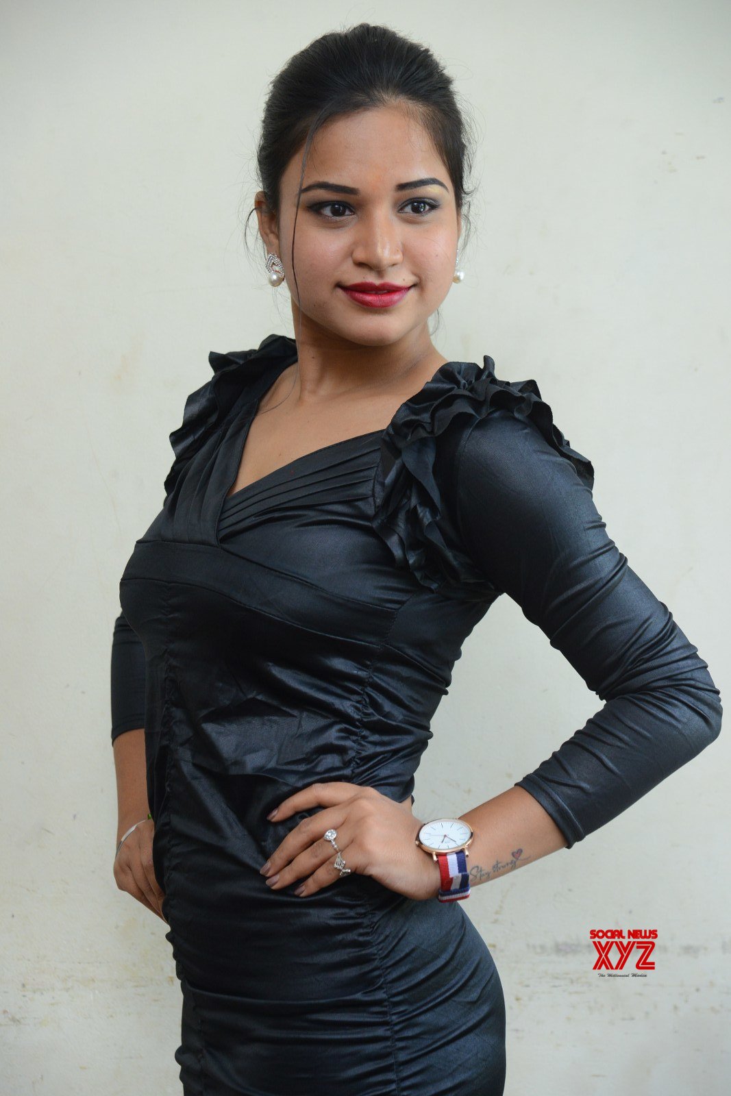 Actress Jyoti Singh Stills From Aathadevvadu Movie Launch - Social News XYZ