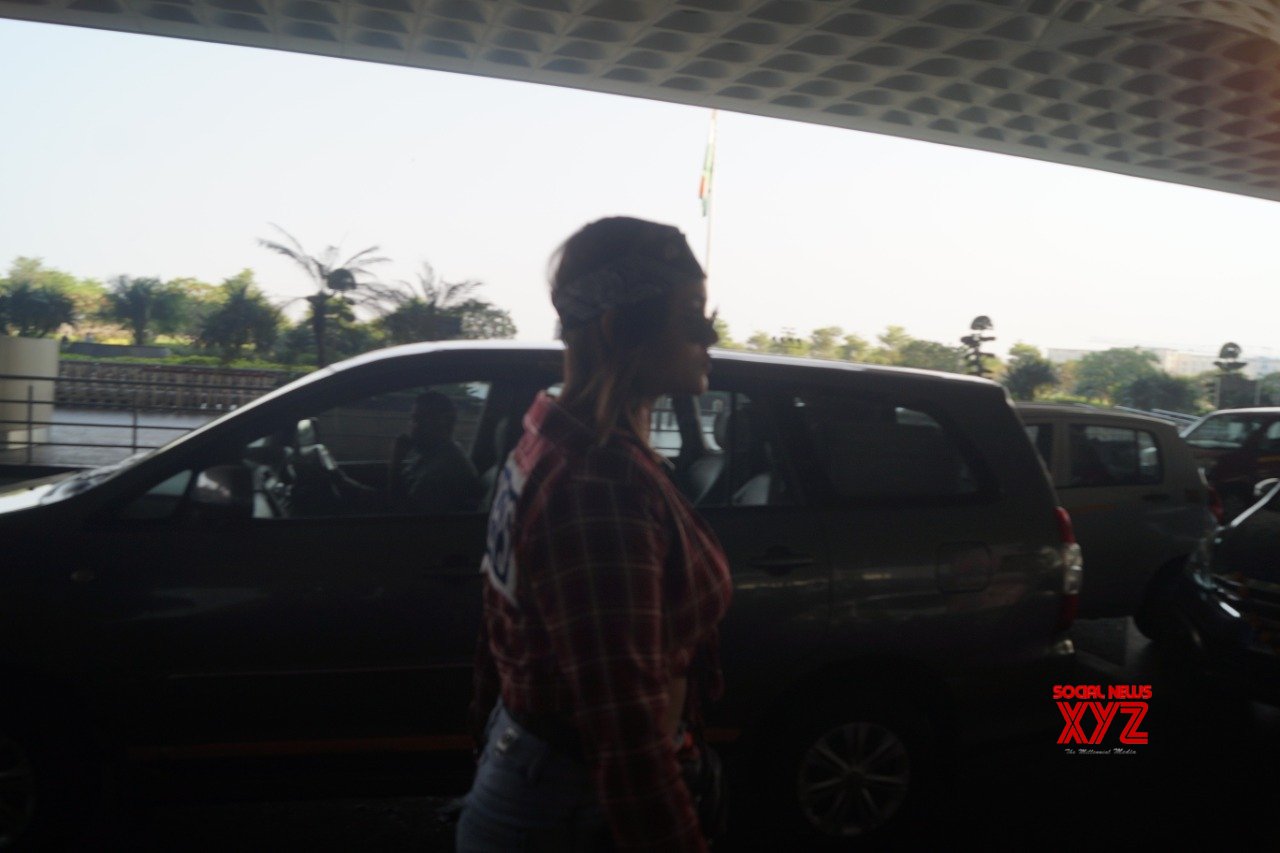 International Model And Actress Jinnie Jaaz Spotted International ...