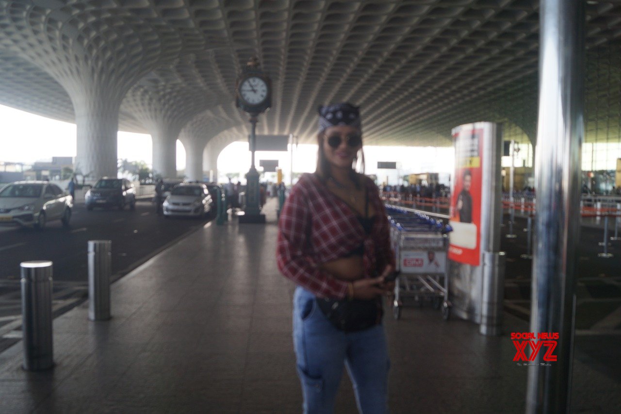 International Model And Actress Jinnie Jaaz Spotted International ...