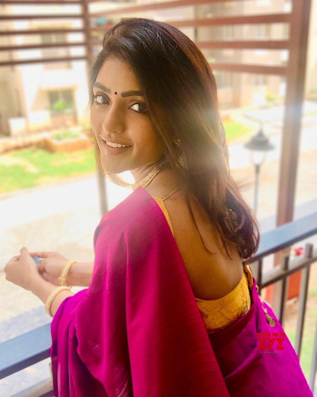 Actress Eesha Gupta New Glamour Stills - Social News XYZ