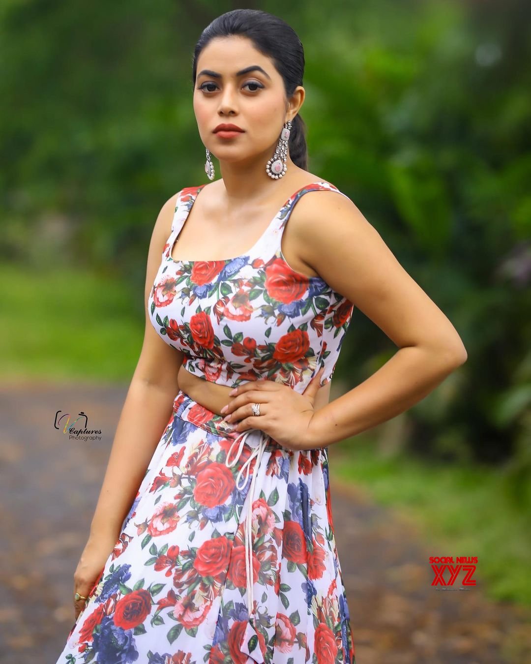 Actress Poorna Stills From New Photo Shoot - Social News XYZ