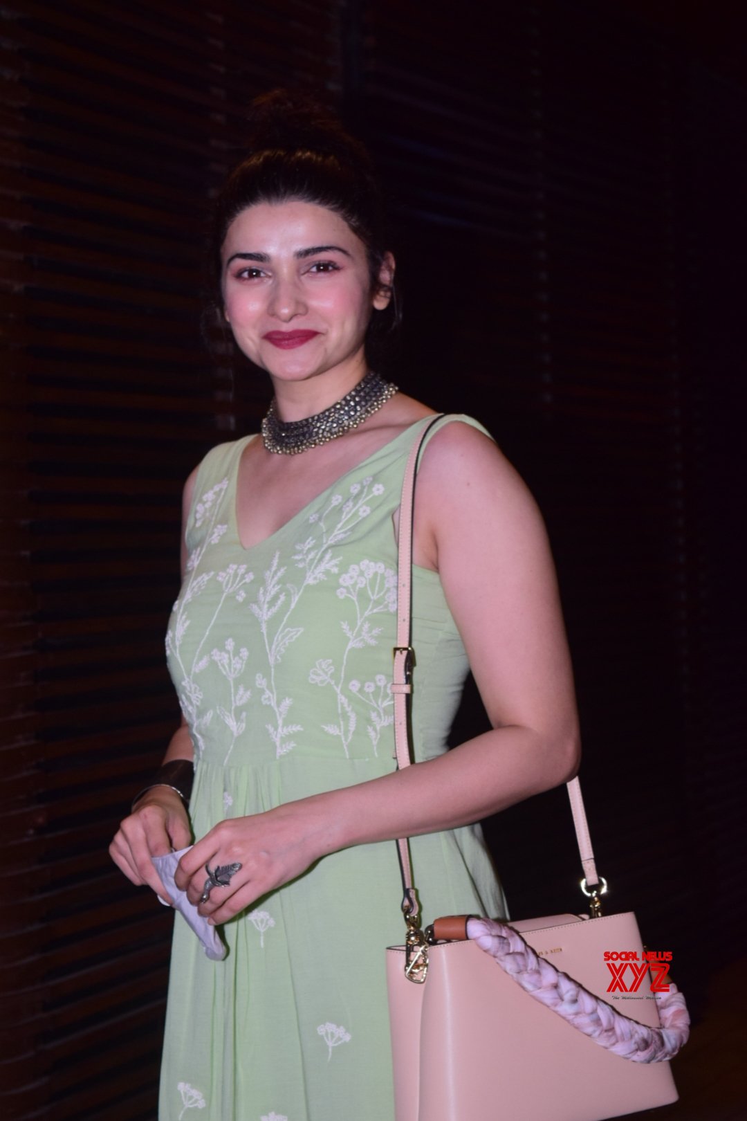 Actress Prachi Desai Spotted At Juhu HD Gallery - Social News XYZ