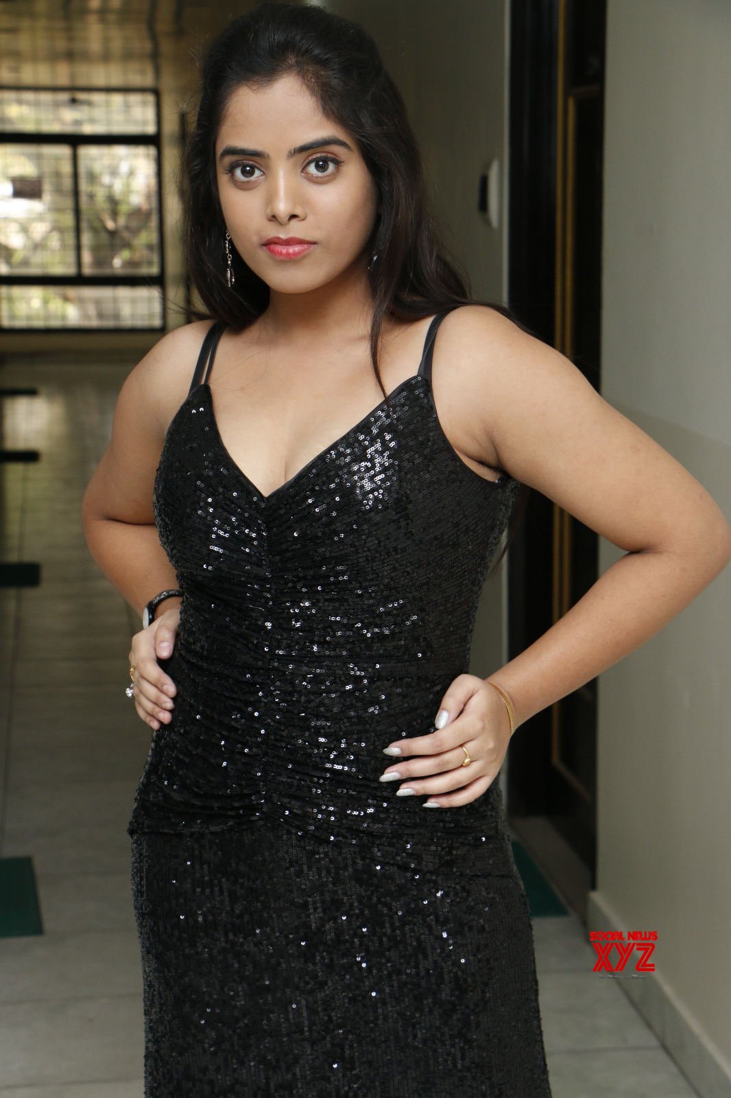 Actress Manjeera Stills - Social News XYZ