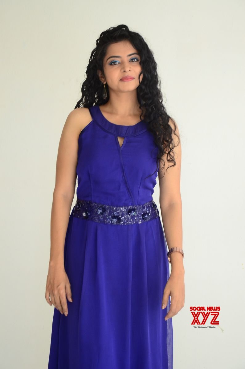 Actress Gayathri Stills From Pranavam Movie Press Meet - Social News XYZ