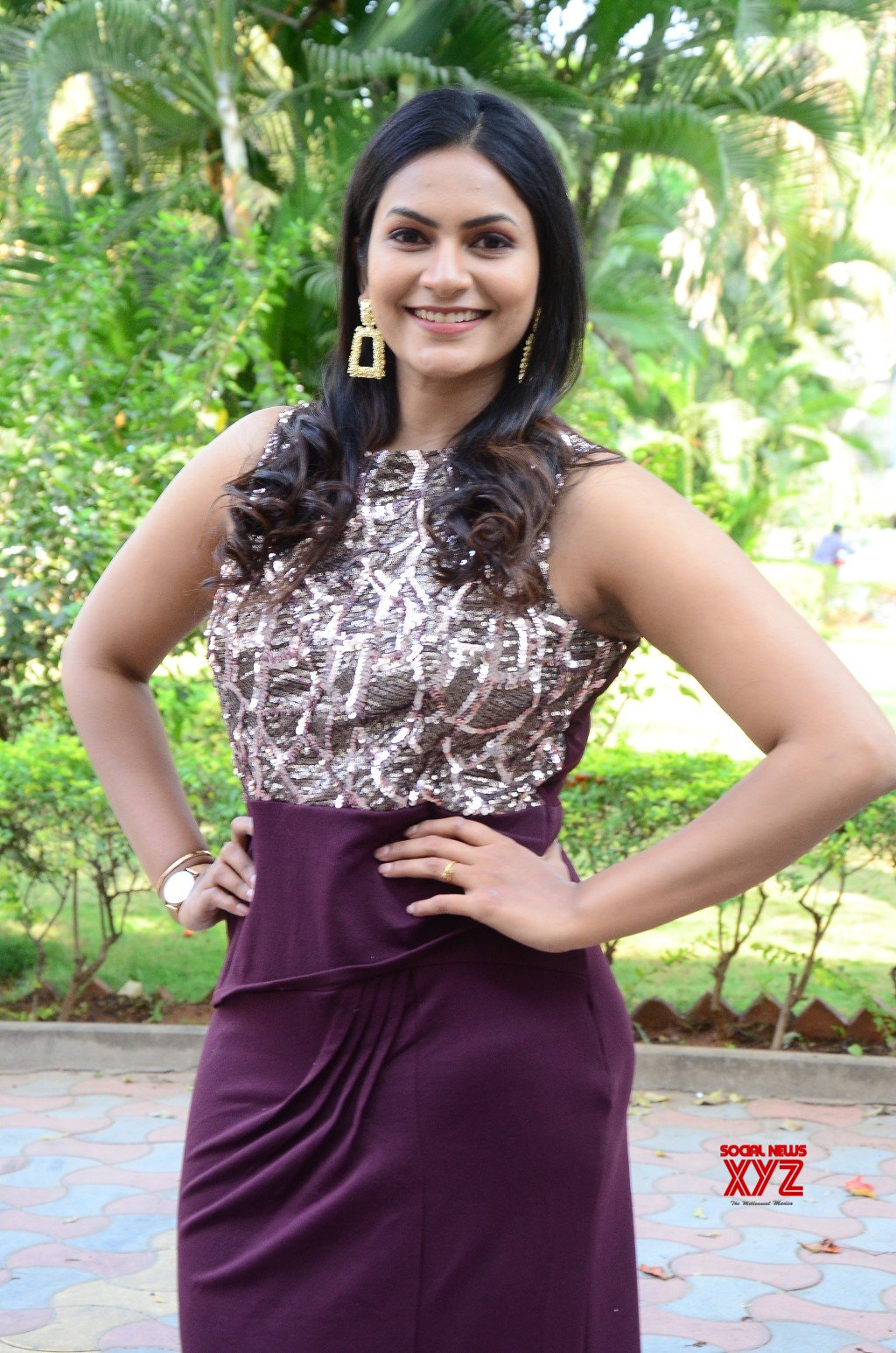 Actress Swetha Varma Stills From Rani Movie Trailer Launch - Social ...