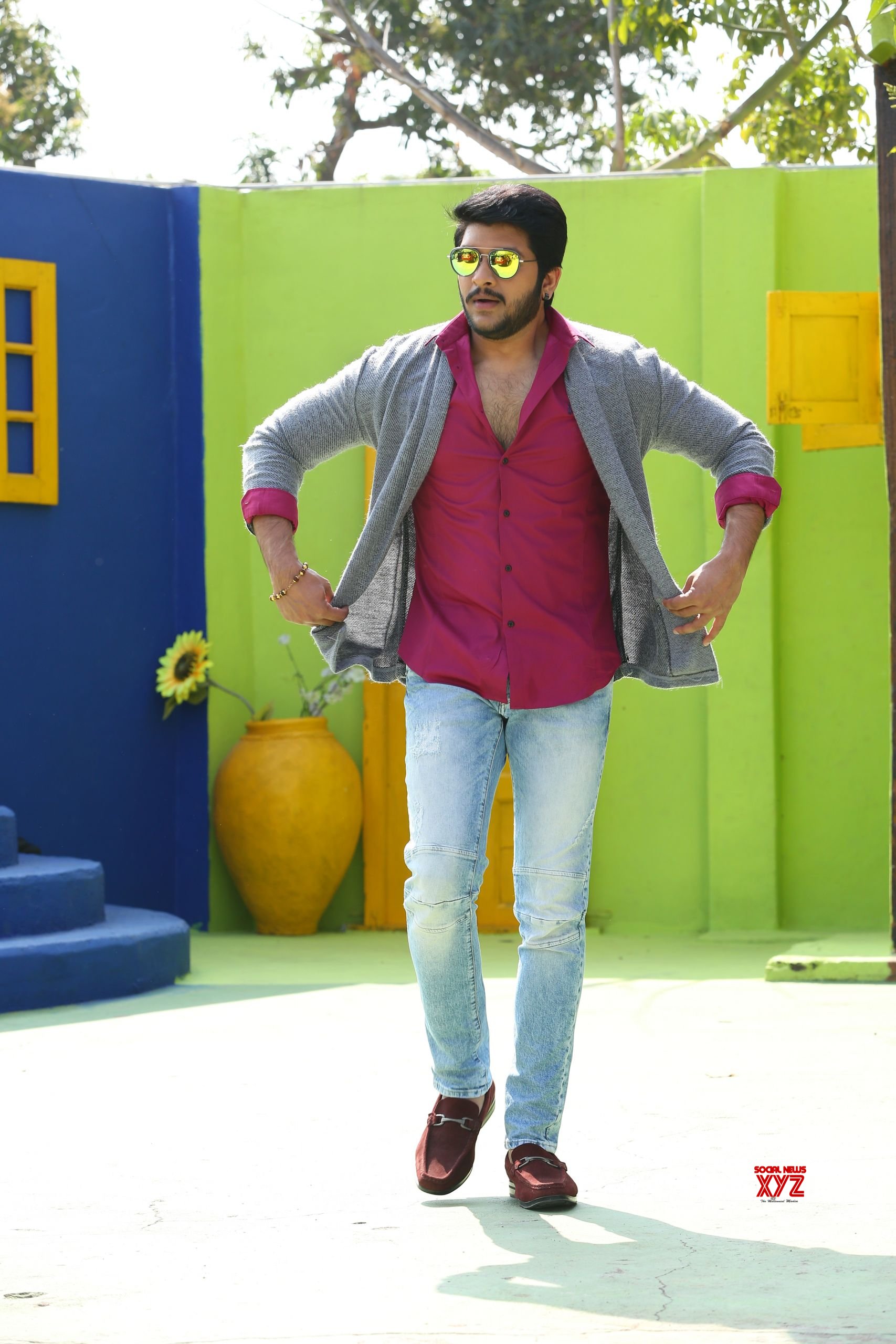 Actor Rajeev Salur HD Stills - Social News XYZ