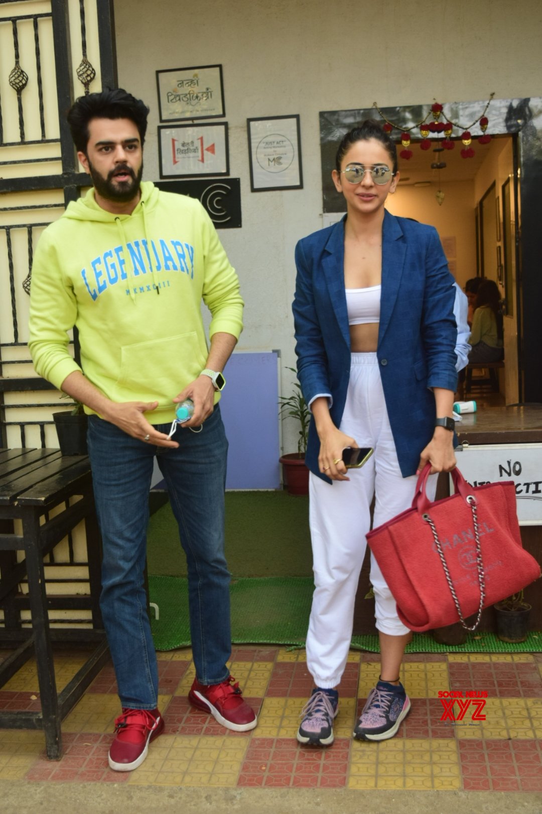 Rakul Preet Singh And Manish Paul Mukesh Chhabra Post Meeting At Mukesh ...