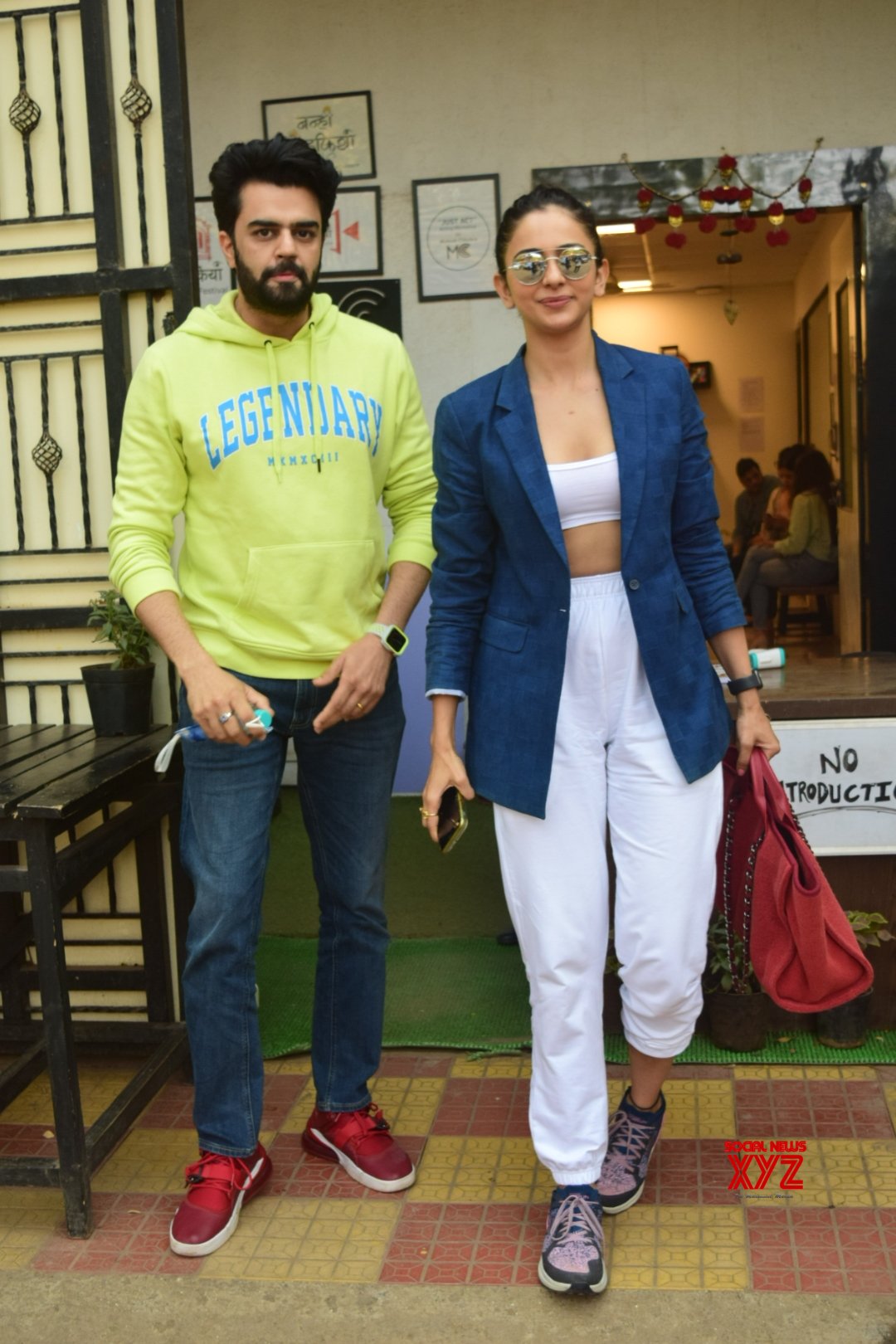 Rakul Preet Singh And Manish Paul Mukesh Chhabra Post Meeting At Mukesh ...