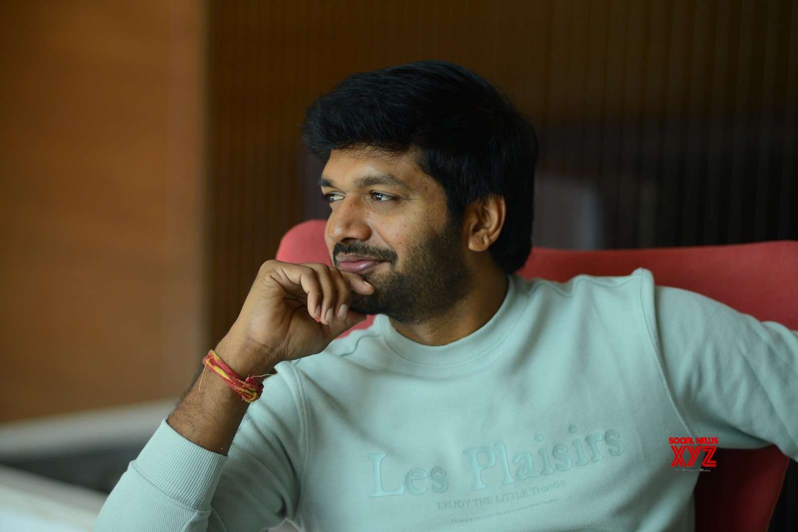 Director Anil Ravipudi Stills From Gaali Sampath Movie Interview ...