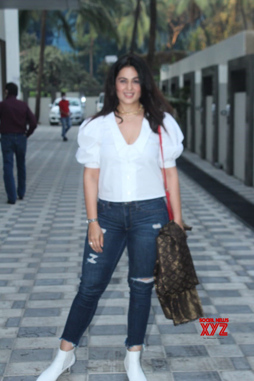 Mumbai Saga Screening At T Series Office Andheri Gallery - Social News XYZ