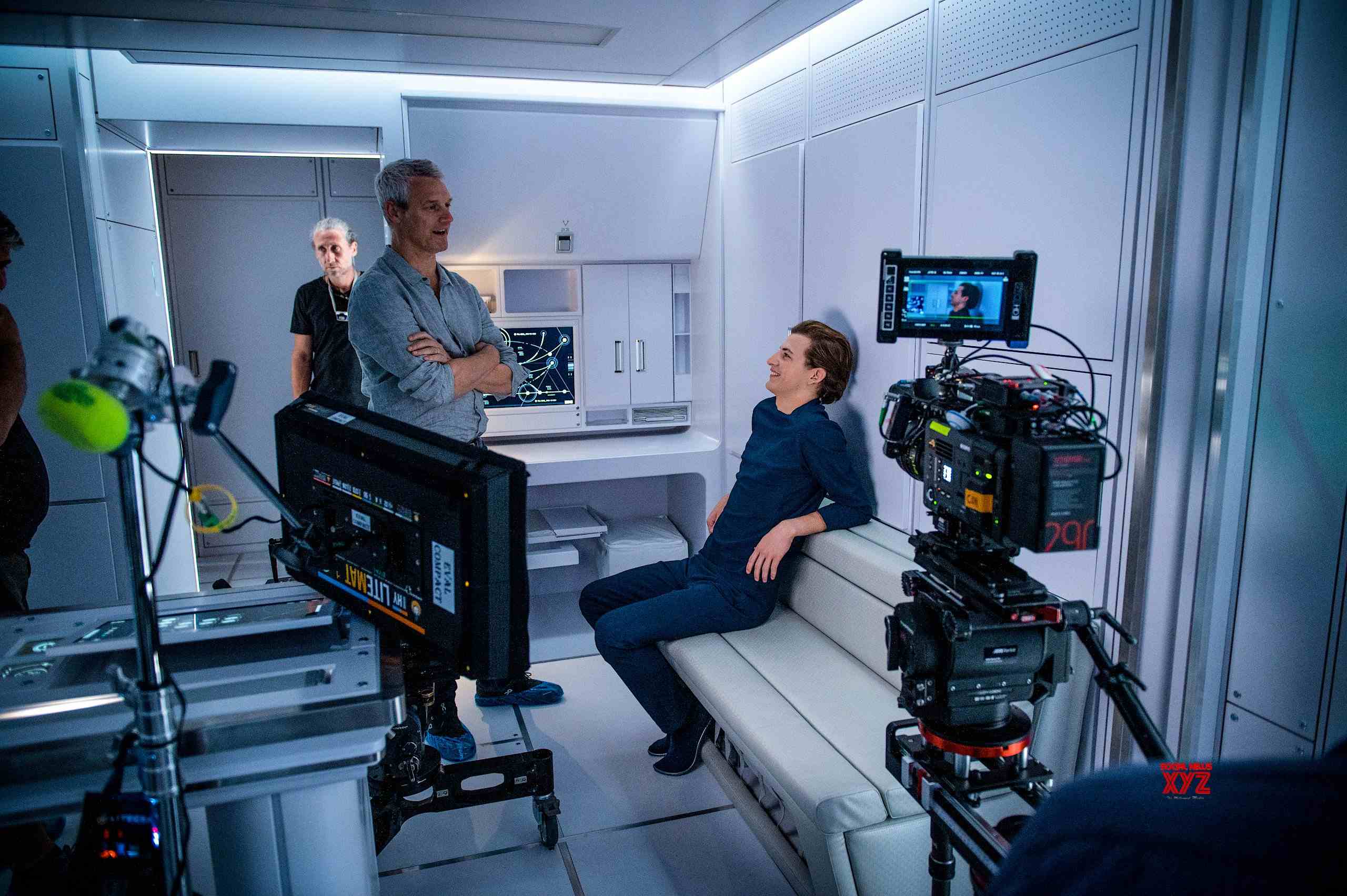 Voyagers Movie HD Stills - Social News XYZ